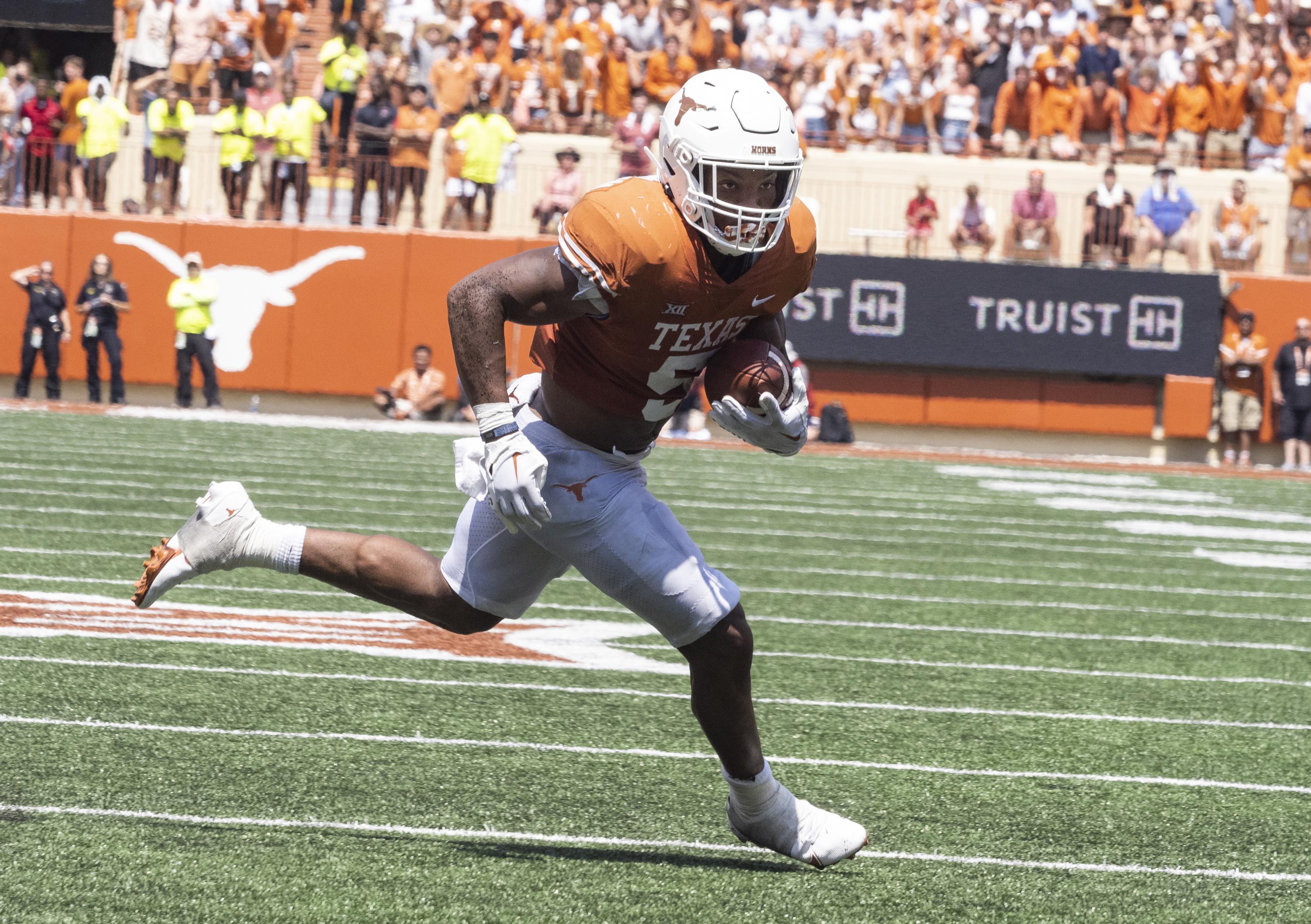 No. 21 Texas moving on after loss, now faces tough UTSA | AP News