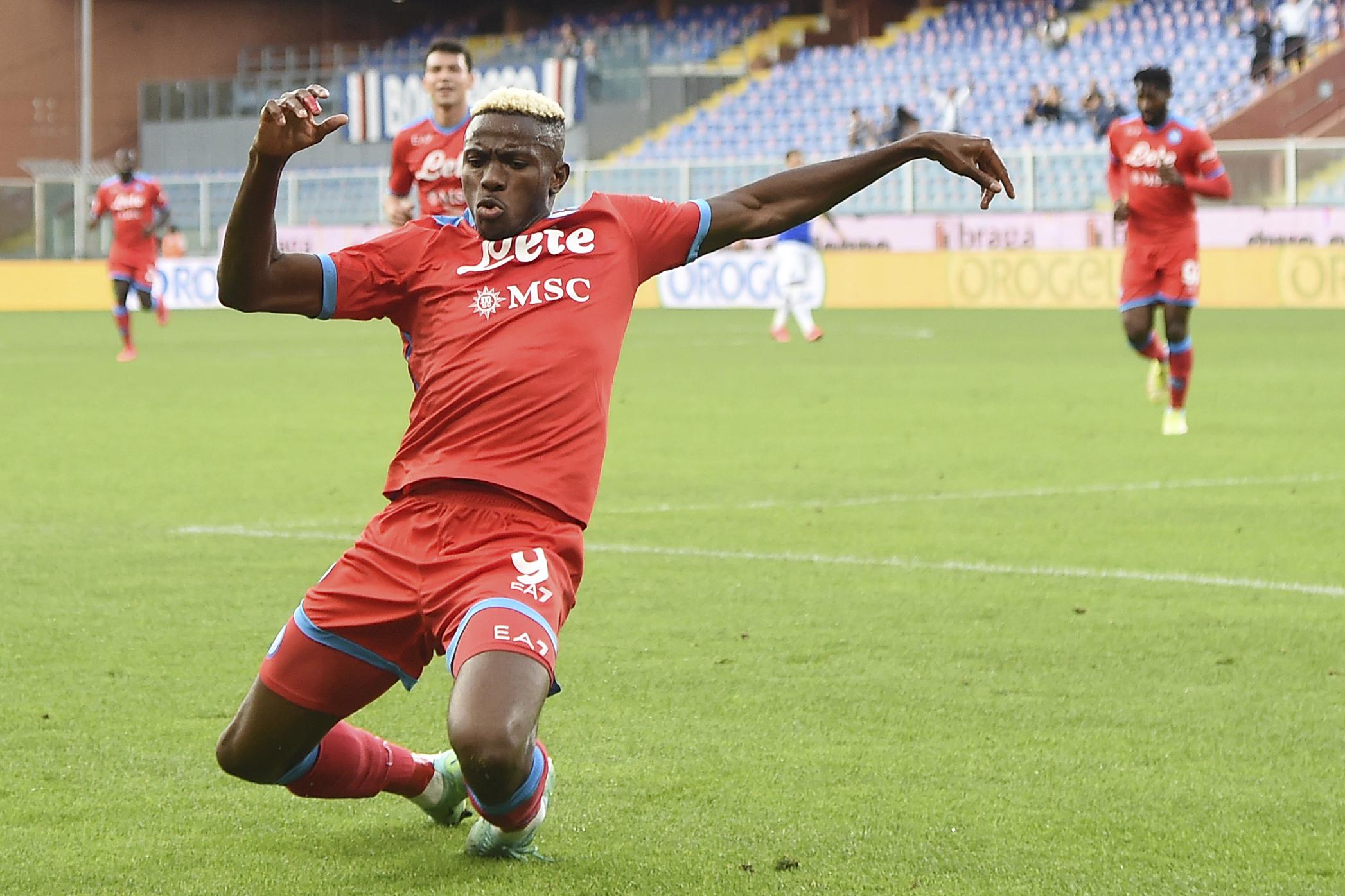 Osimhen, del Napoli, con los atributos del delantero moderno | AP News