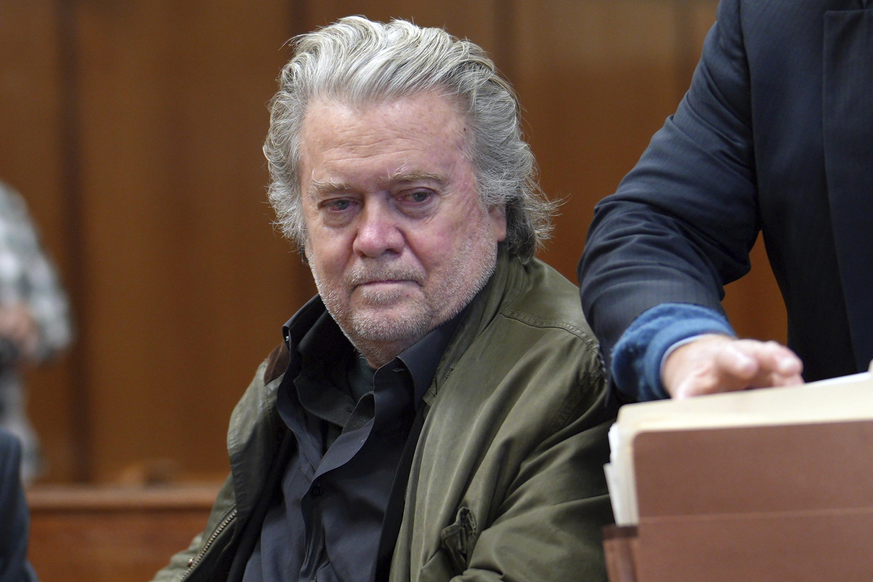 Judge expects Steve Bannon’s wall fraud trial in Nov. 2023 | AP News