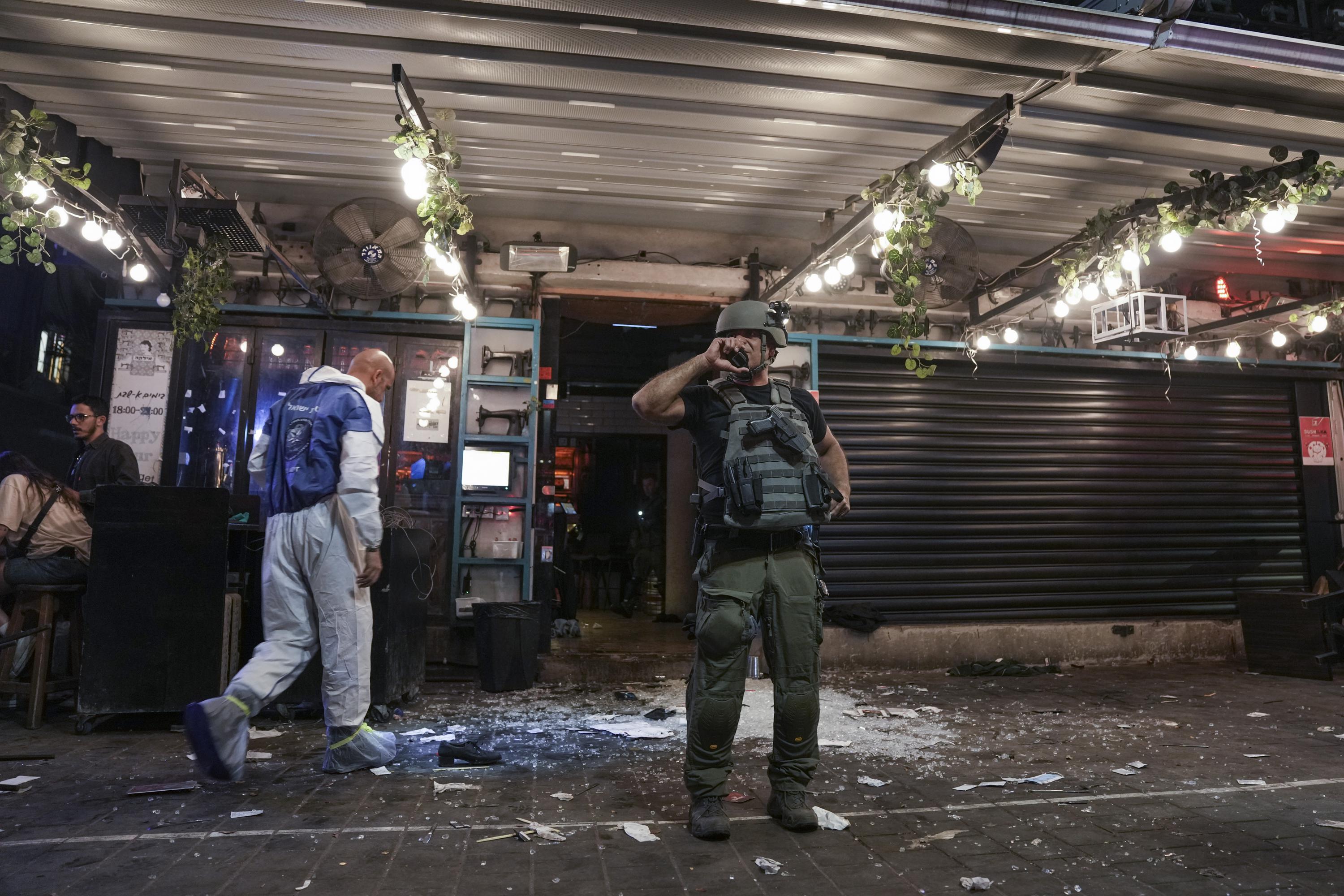 Tiroteo En Tel Aviv Deja 2 Muertos Y Varios Heridos Ap News