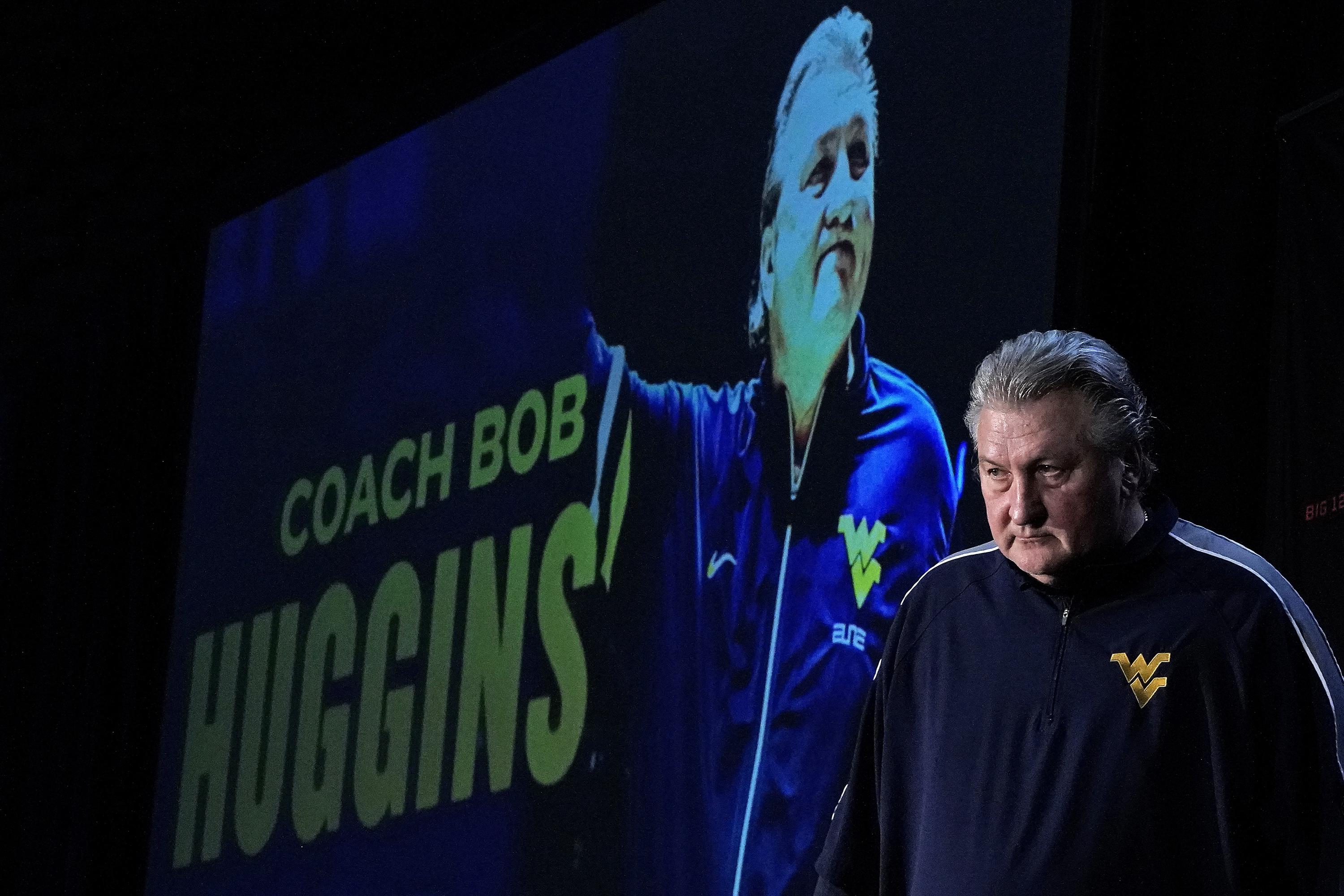 WVU revamps roster under newly minted Hall of Famer Huggins | AP News