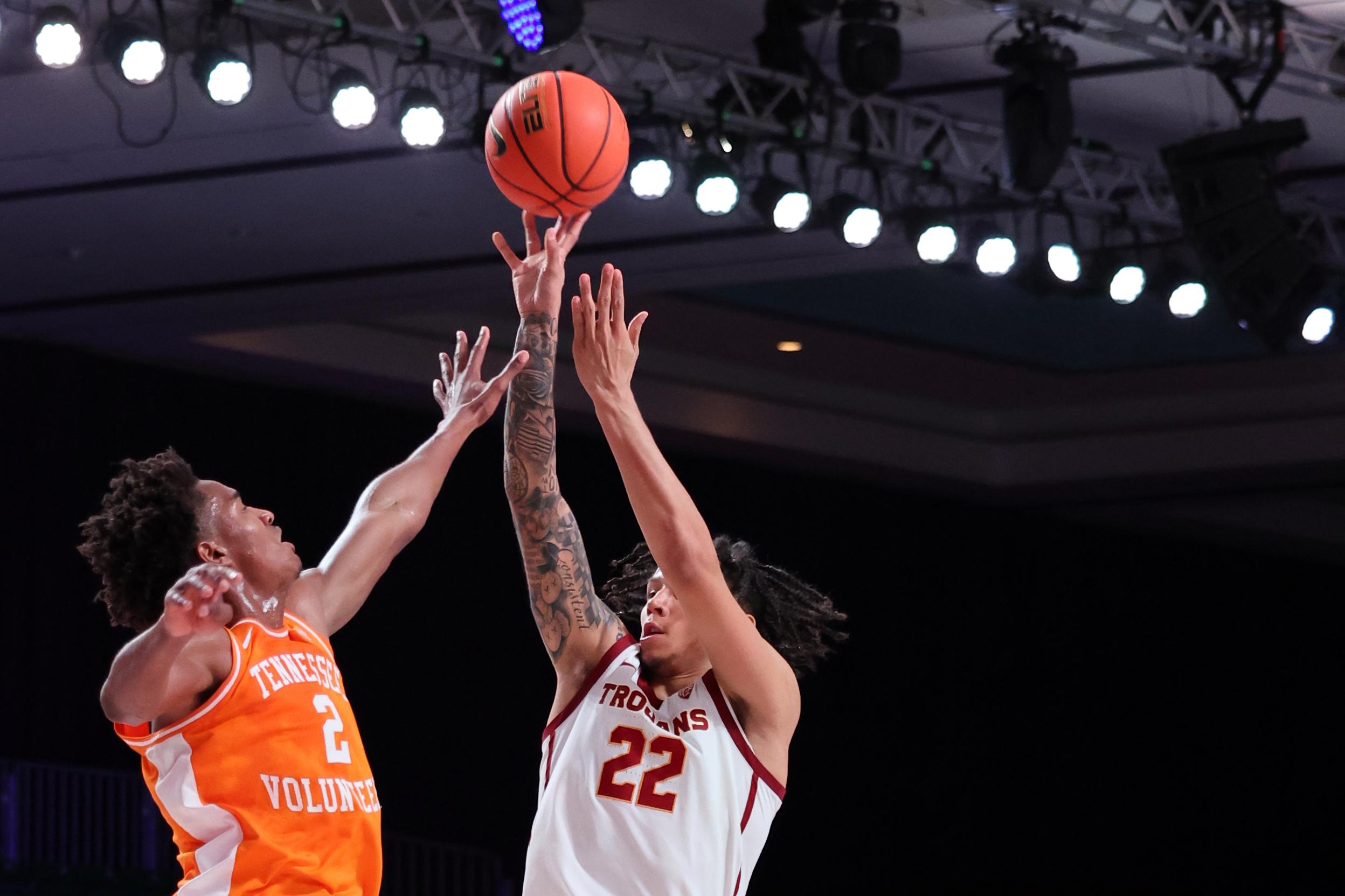 No. 22 Tennessee beats USC in OT at Atlantis semifinals | AP News