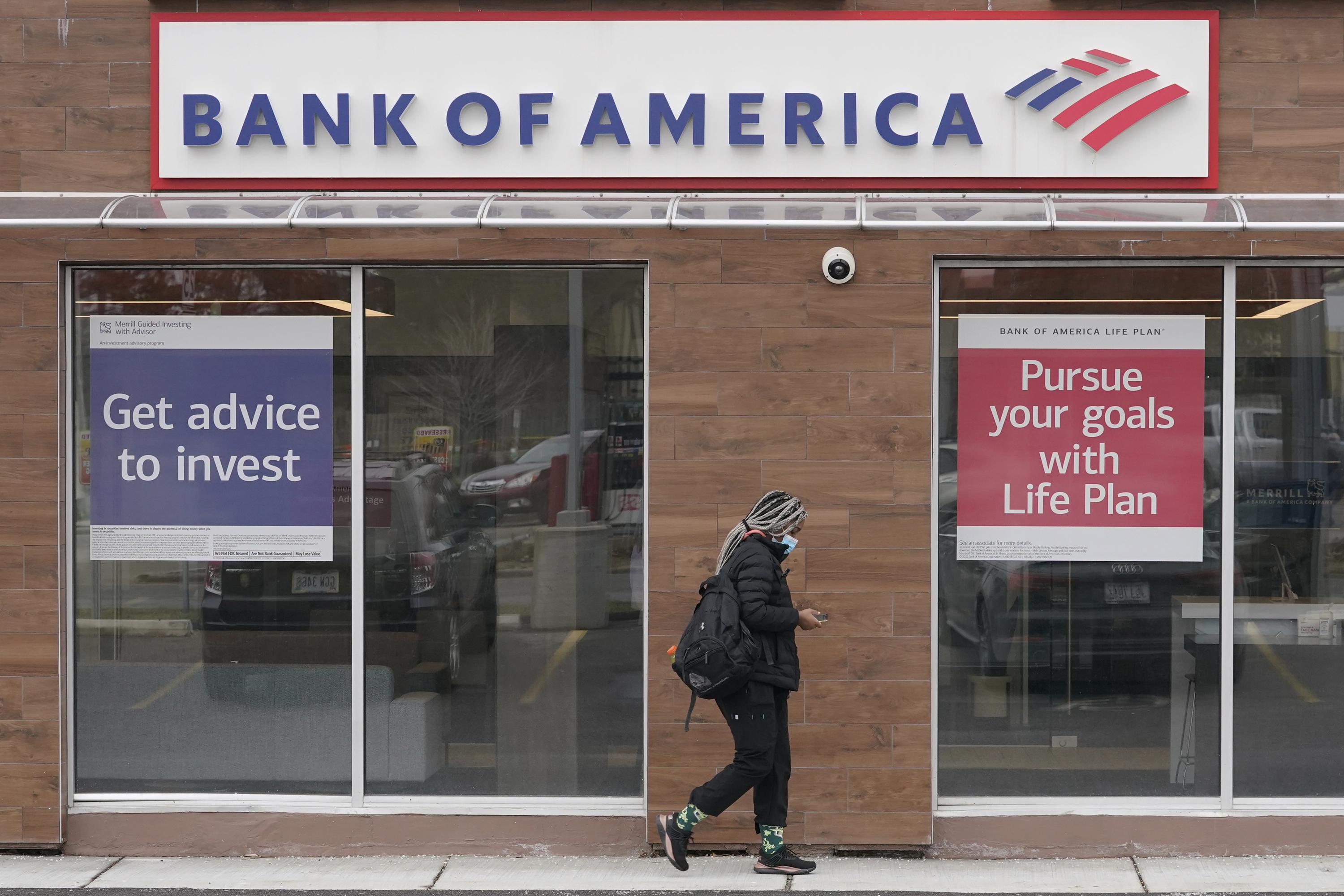 Earnings slide ongoing for banks; BofA Q2 profit dips 32% | AP News