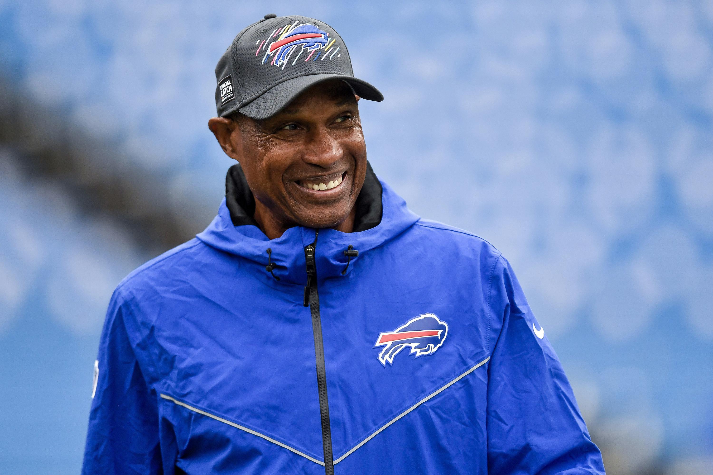 Coordinator Frazier provides Bills calm, reassuring presence | AP News