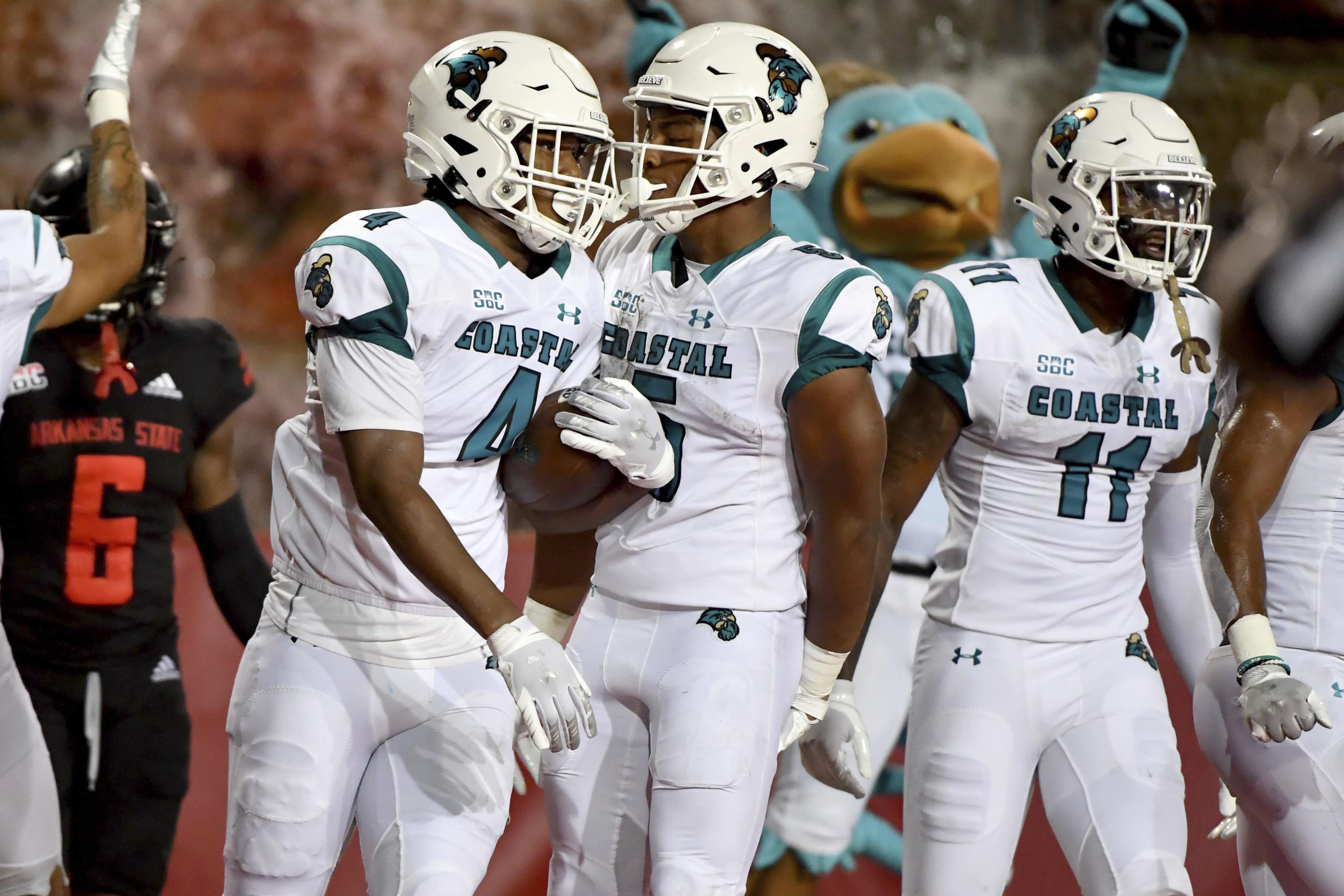 No. 14 Coastal Carolina eager to shine in national spotlight | AP News