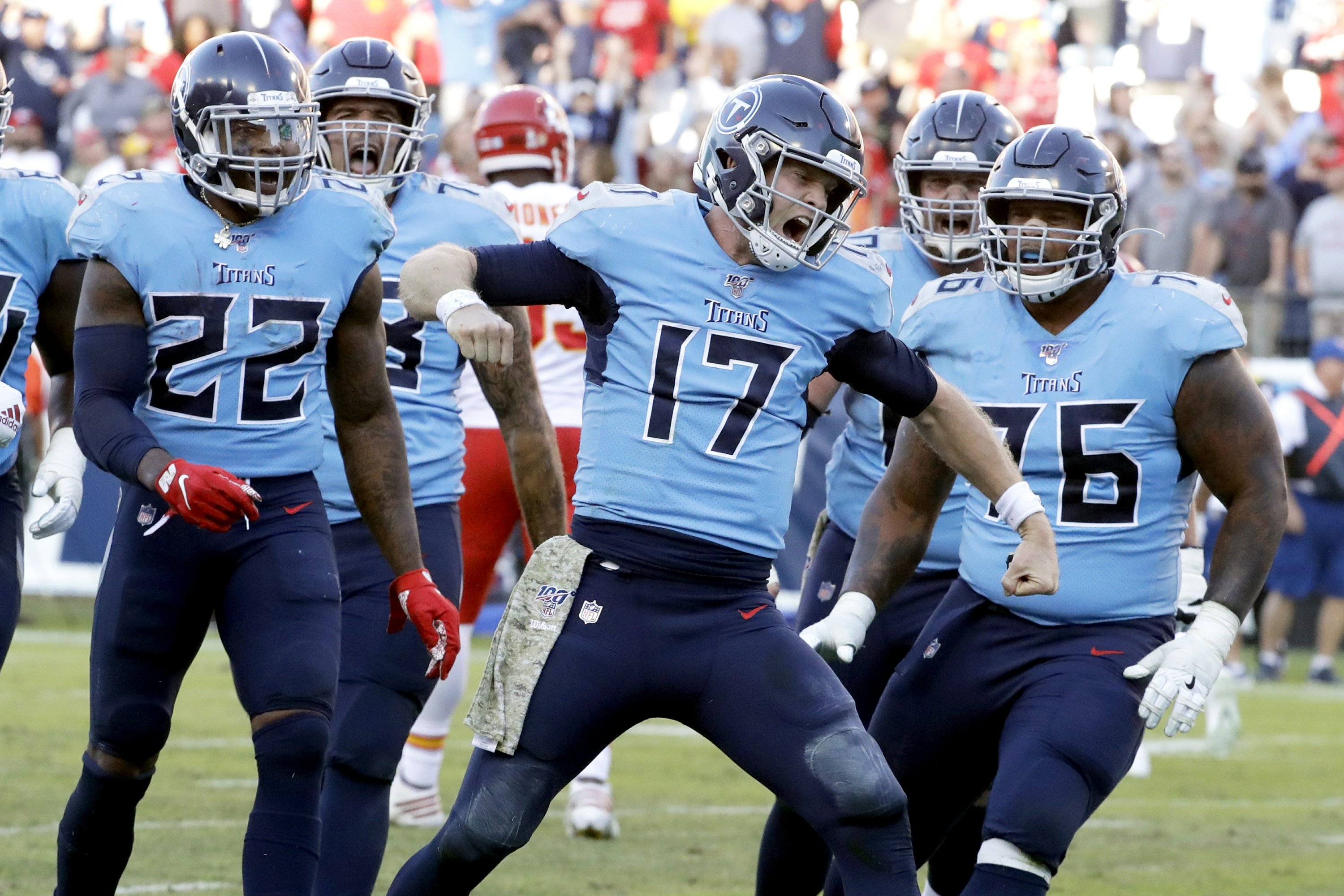 Titans try to start playoff chase against skidding Jaguars | AP News