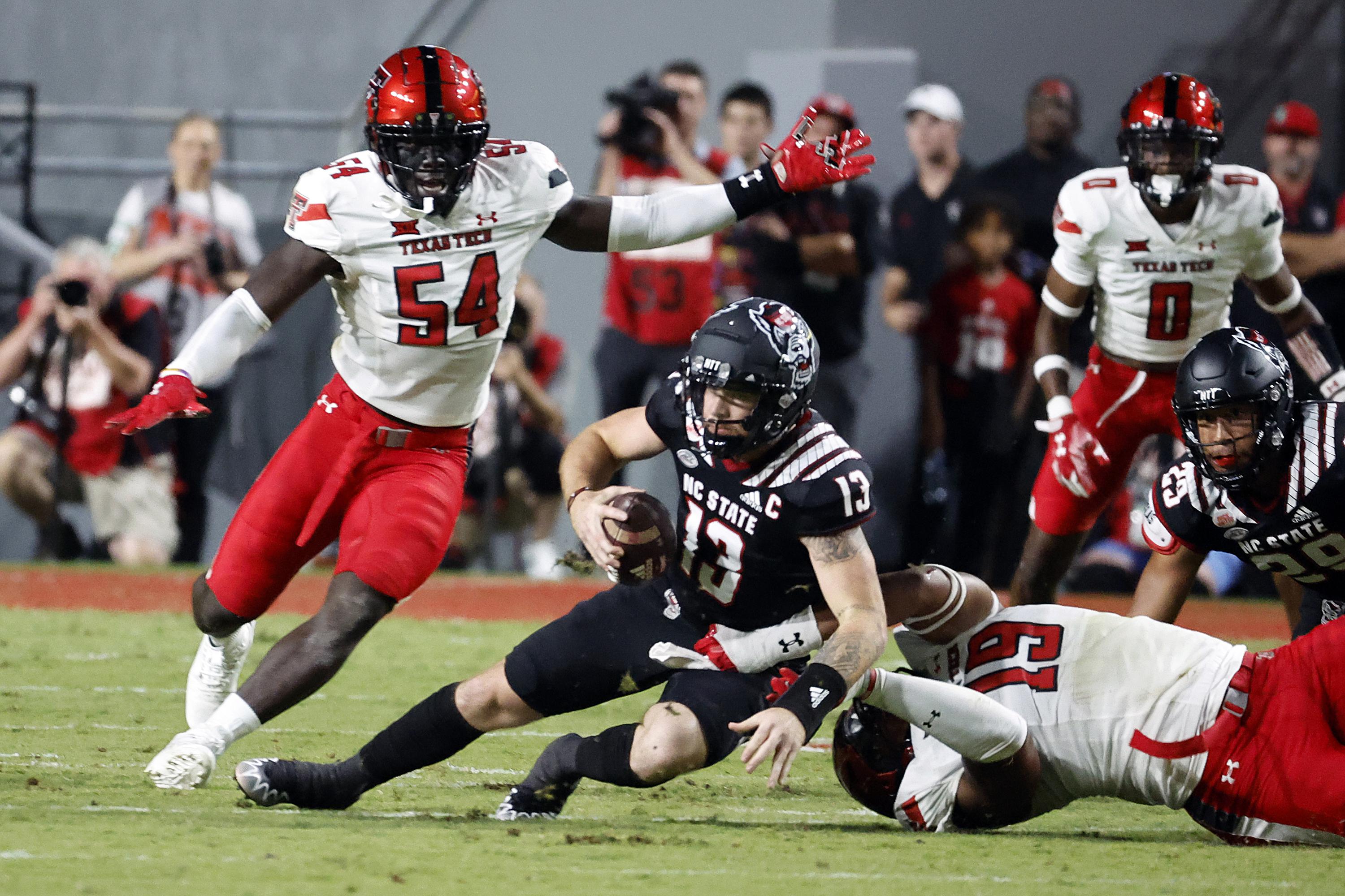 No. 12 NC State hosts Connecticut in non-conference finale | AP News