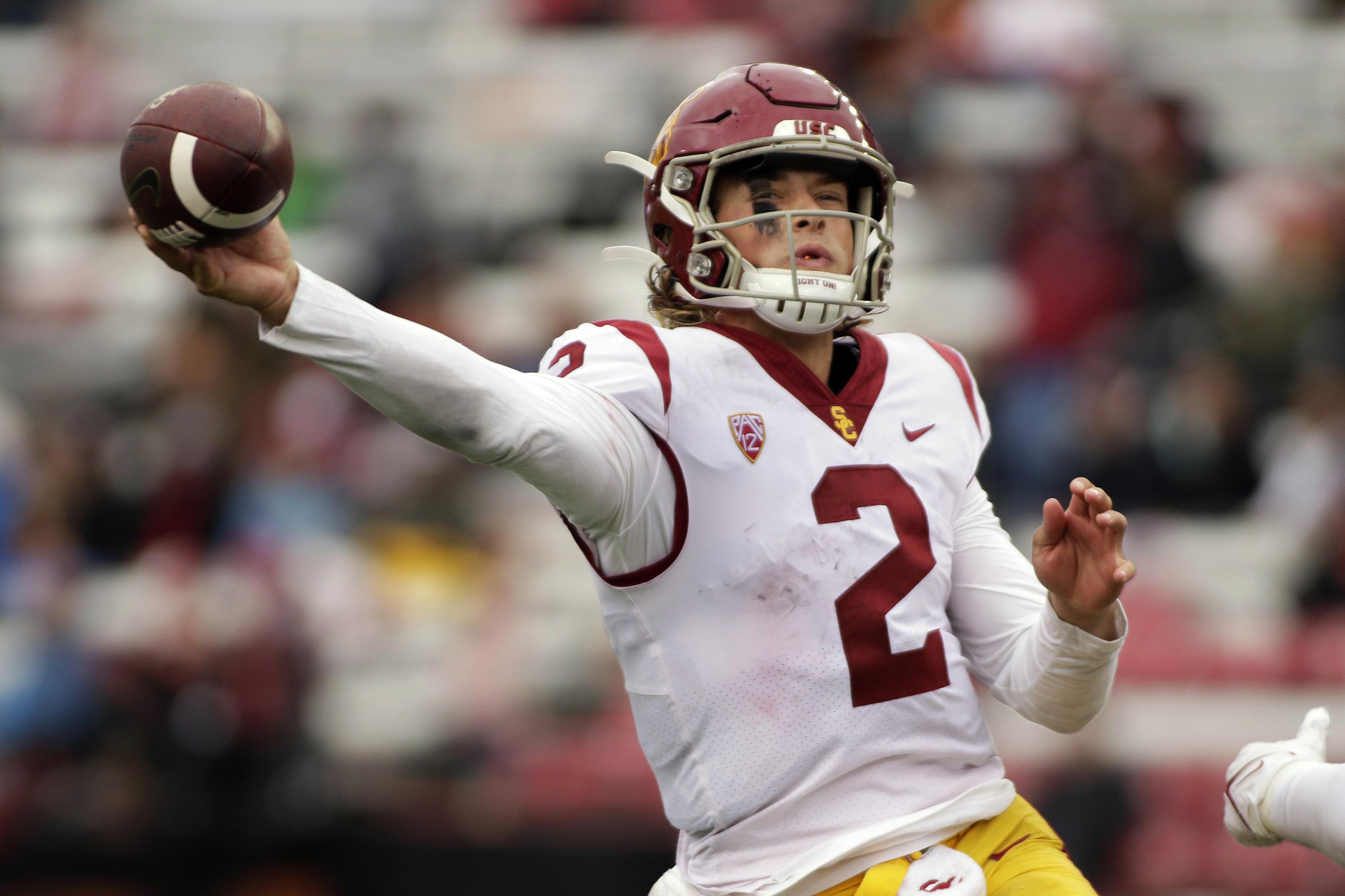 Dart out, Slovis returns as USC's QB scramble continues | AP News