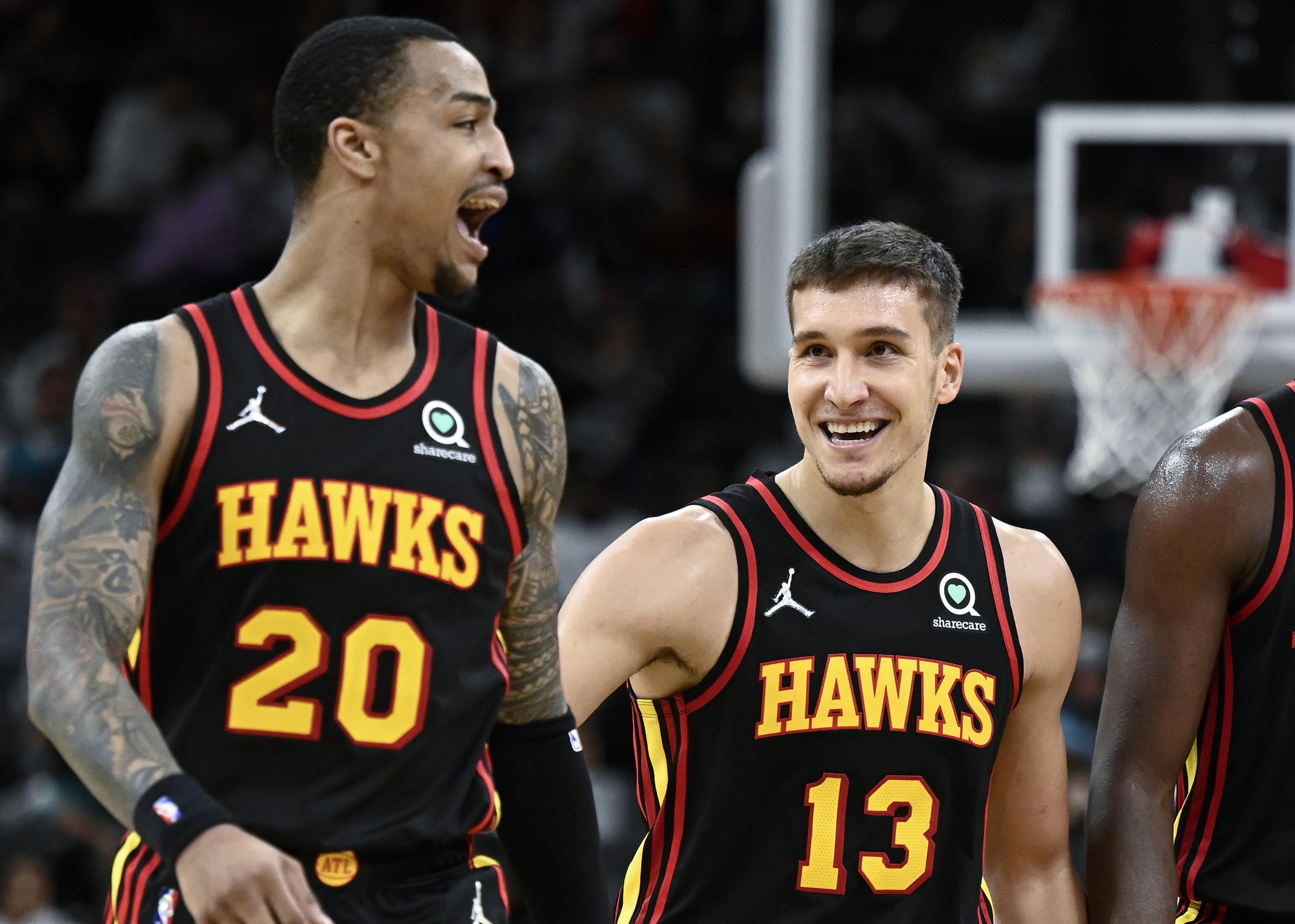 Young scores 31, Hawks beat Spurs for 6th straight win | AP News