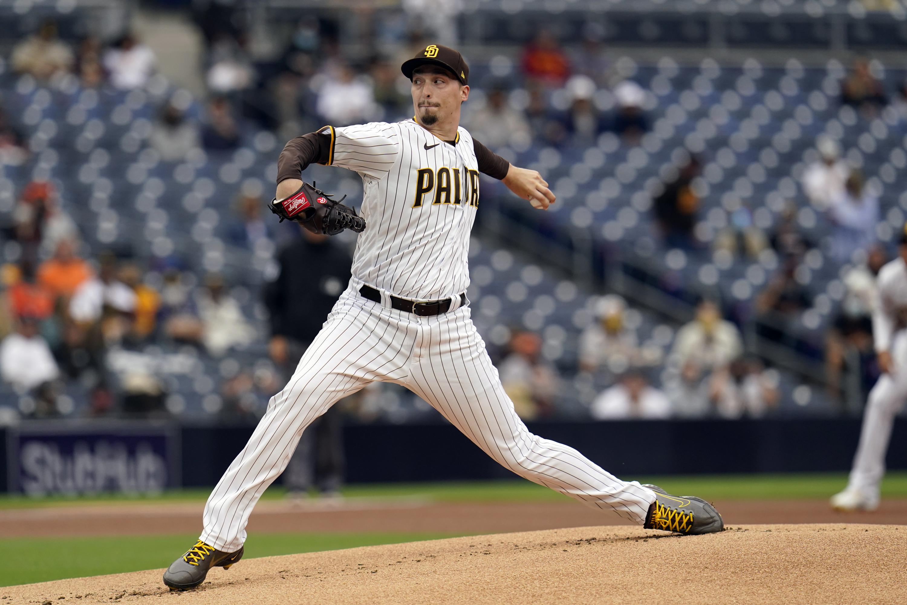 Snell gets 1st W with Padres, backed by Machado HR vs Giants | AP News