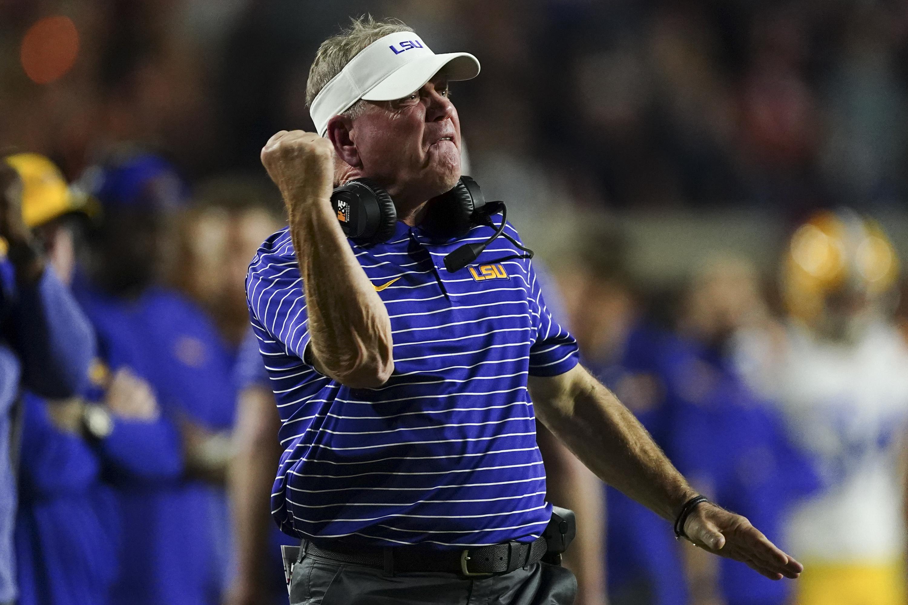 No. 8 Tennessee, No. 25 LSU geared up for Death Valley clash | AP News