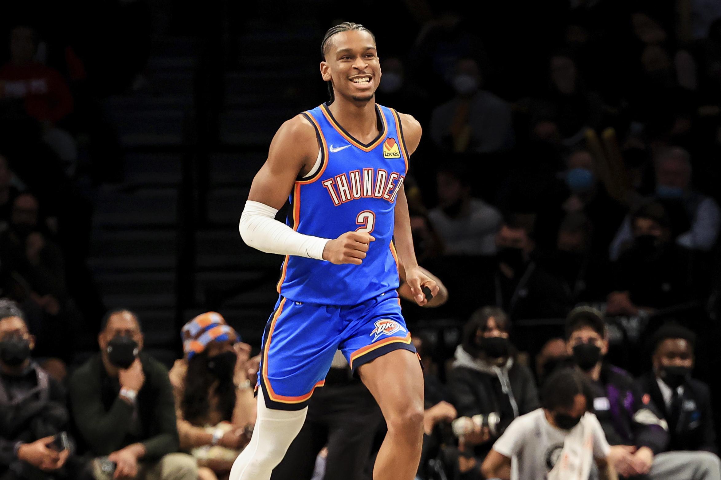 Gilgeous-Alexander luce en triunfo de Thunder sobre Nets | AP News