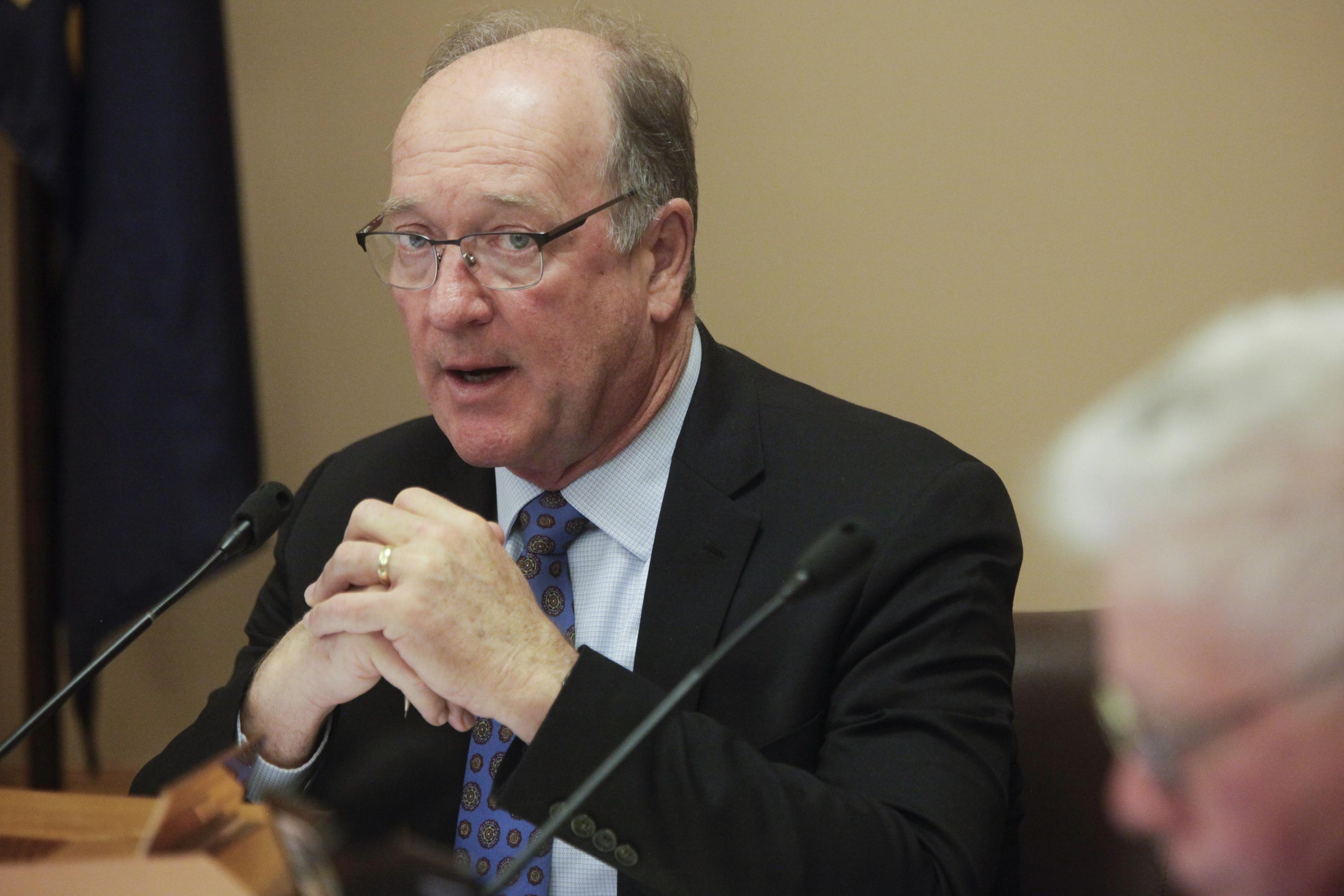 Despite GOP rift, Kansas lawmakers target ballot drop boxes | AP News