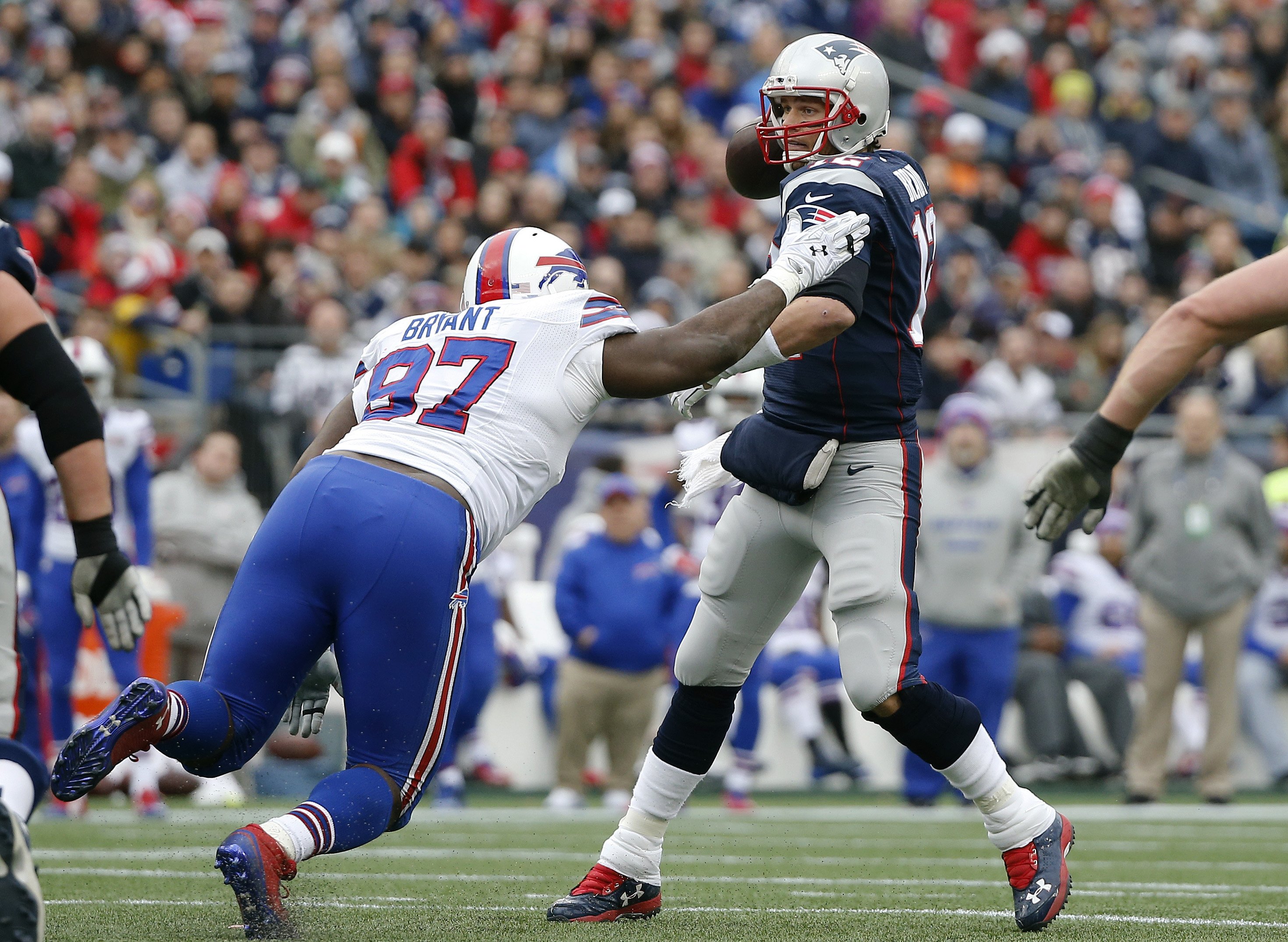 Pats offensive line faces tough task vs. Ravens pass rushers