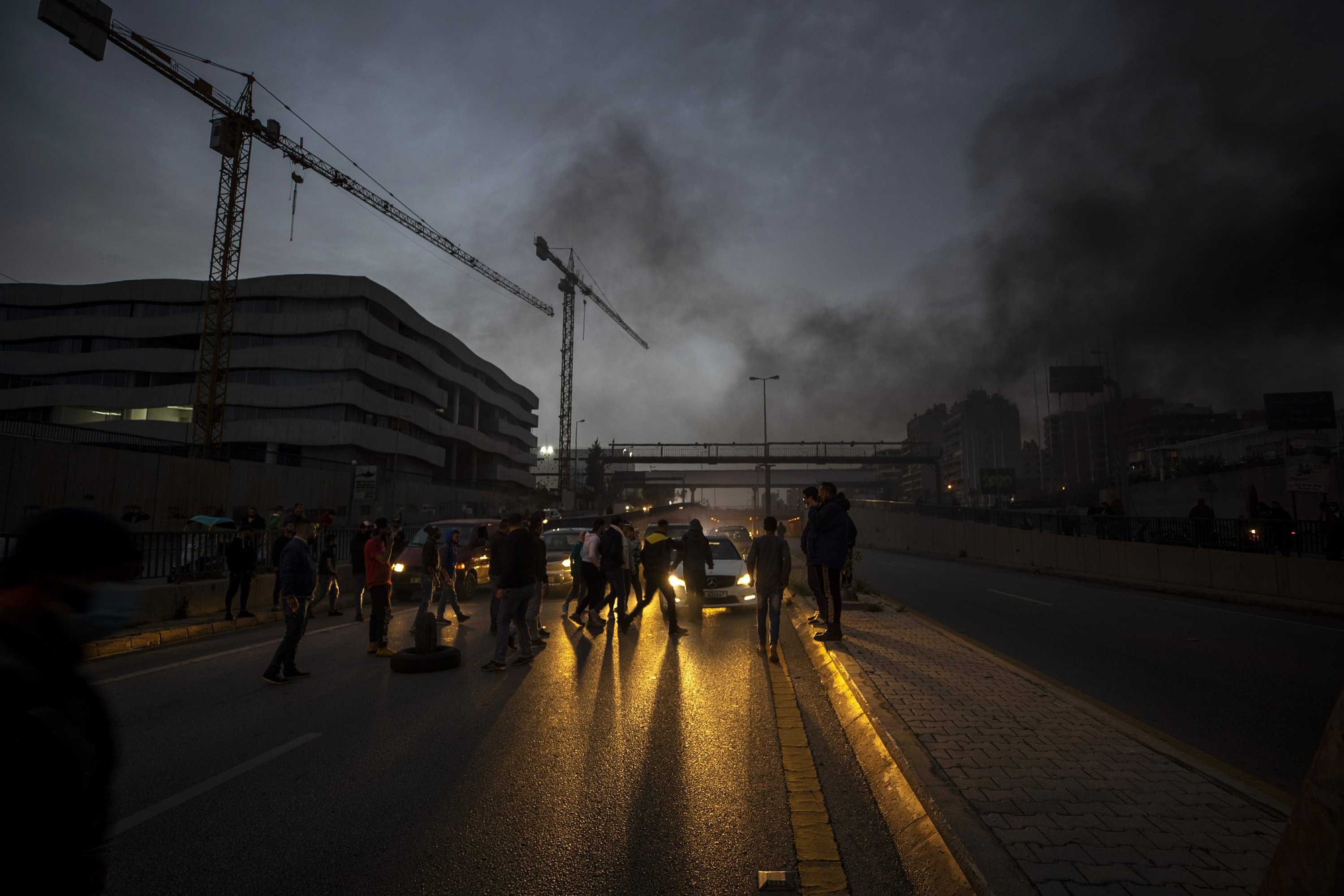 Cabinet talks in Lebanon break down, heralding more collapse