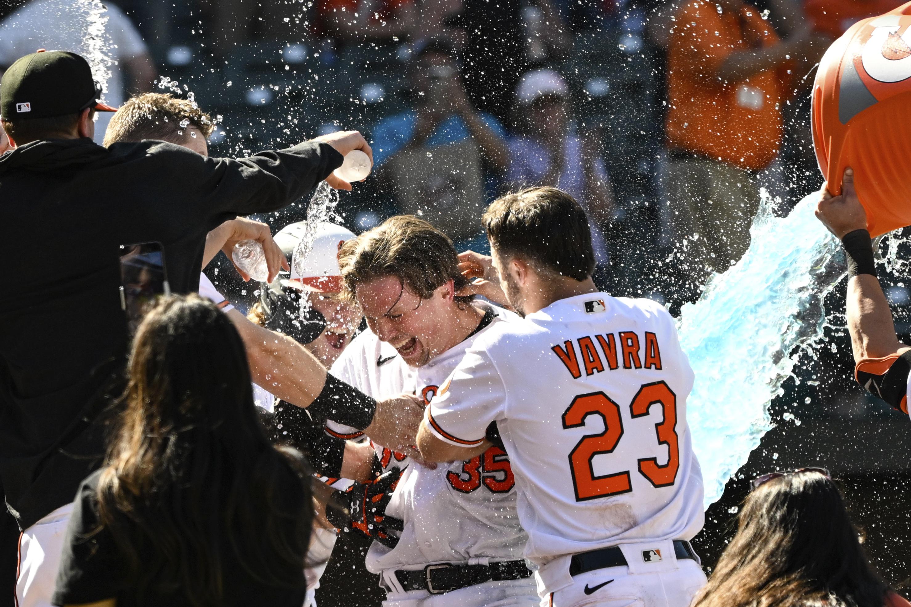 Rutschman homers in 9th to lift Orioles past Athletics 8-7 | AP News