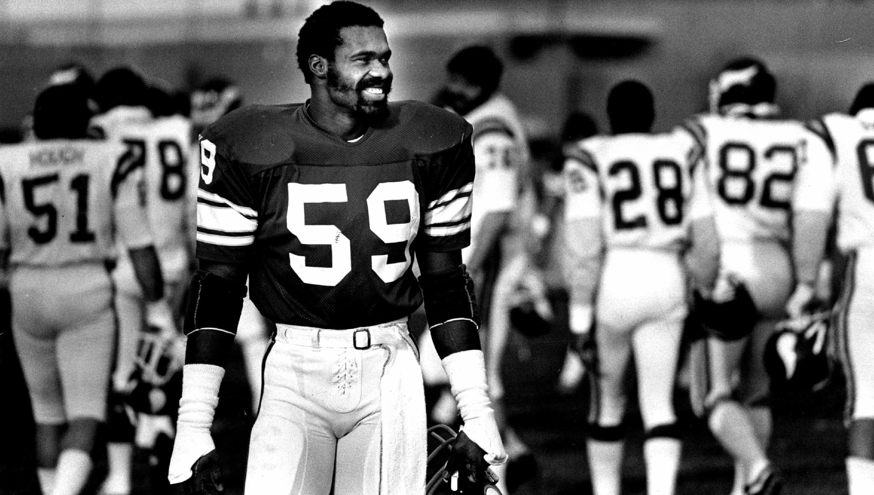Muere Matt Blair, legendario linebacker de Vikings | AP News