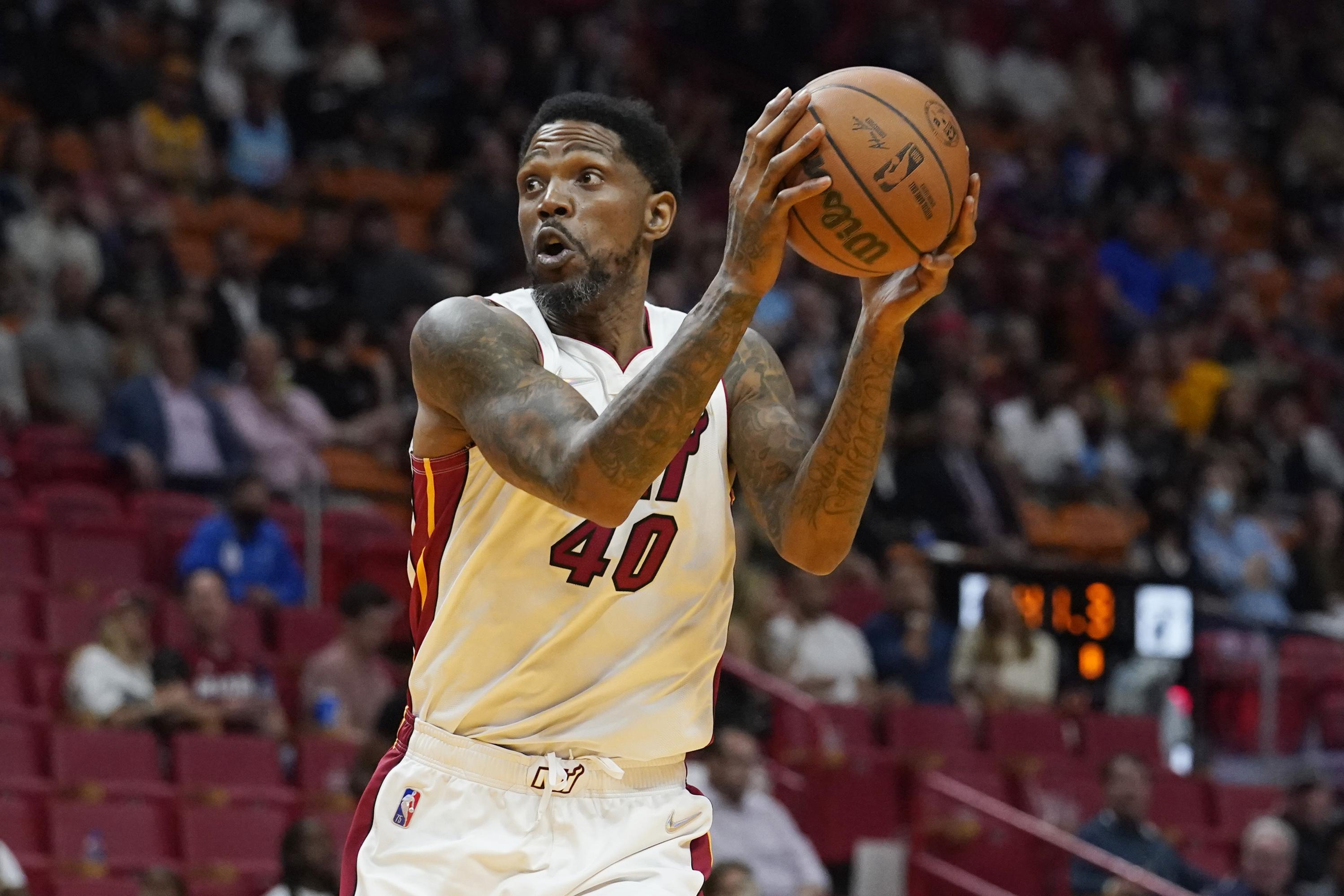 Haslem confirma que disputará 20ma temporada con el Heat | AP News