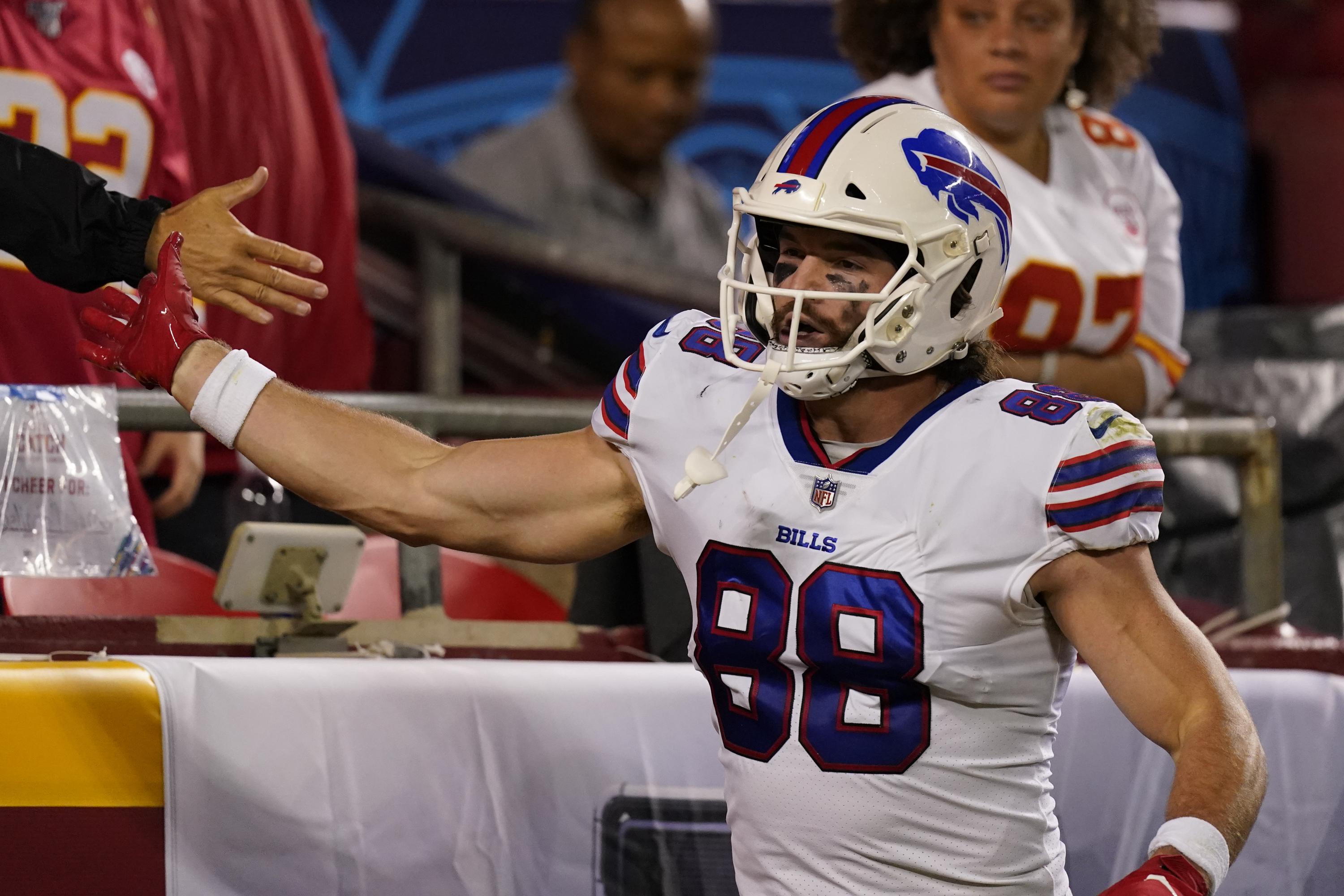 Allen y los Bills derrotan a los Chiefs 38-20 | AP News