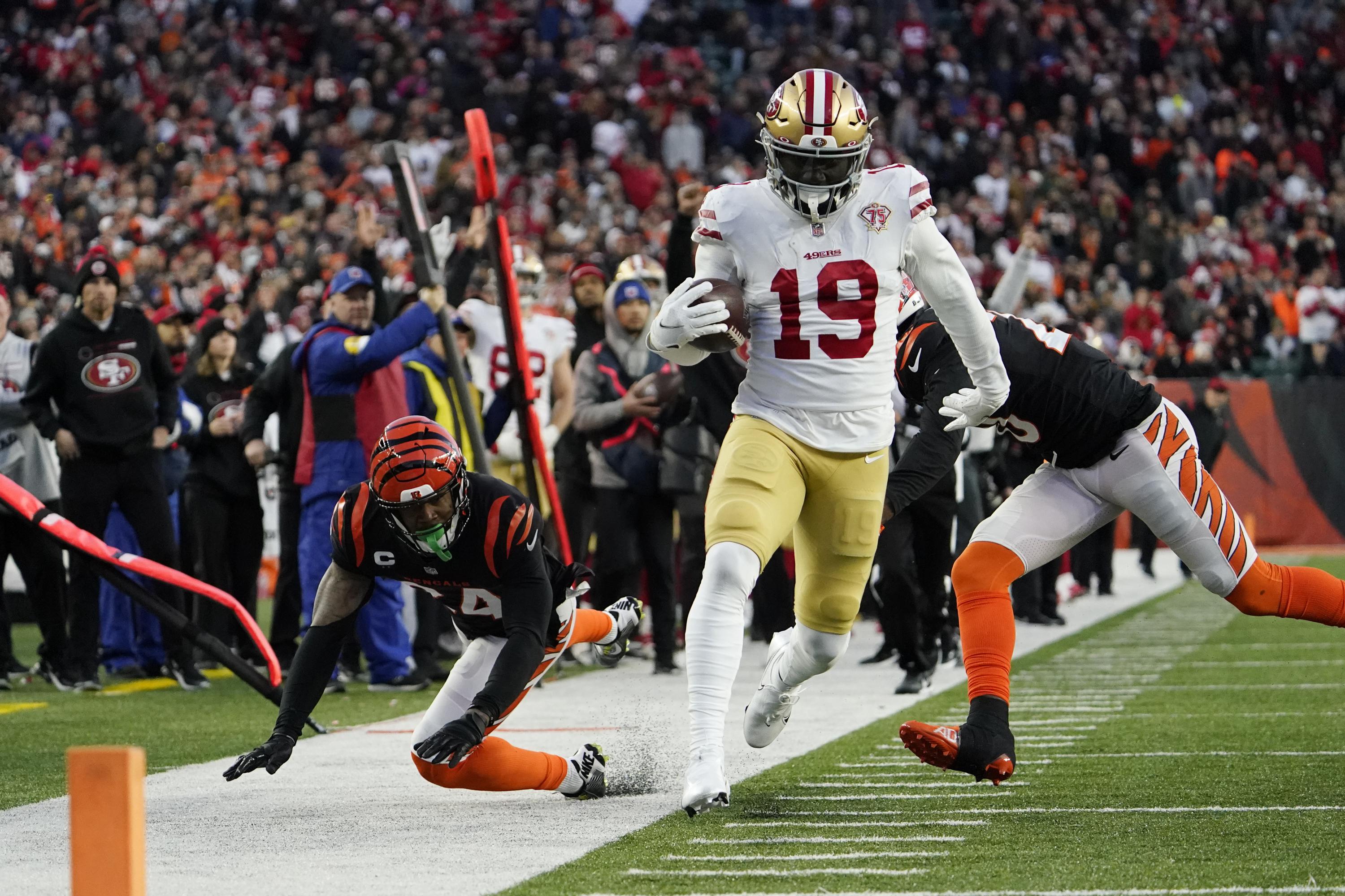 Versatility of Samuel, Patterson fuel Falcons and 49ers | AP News