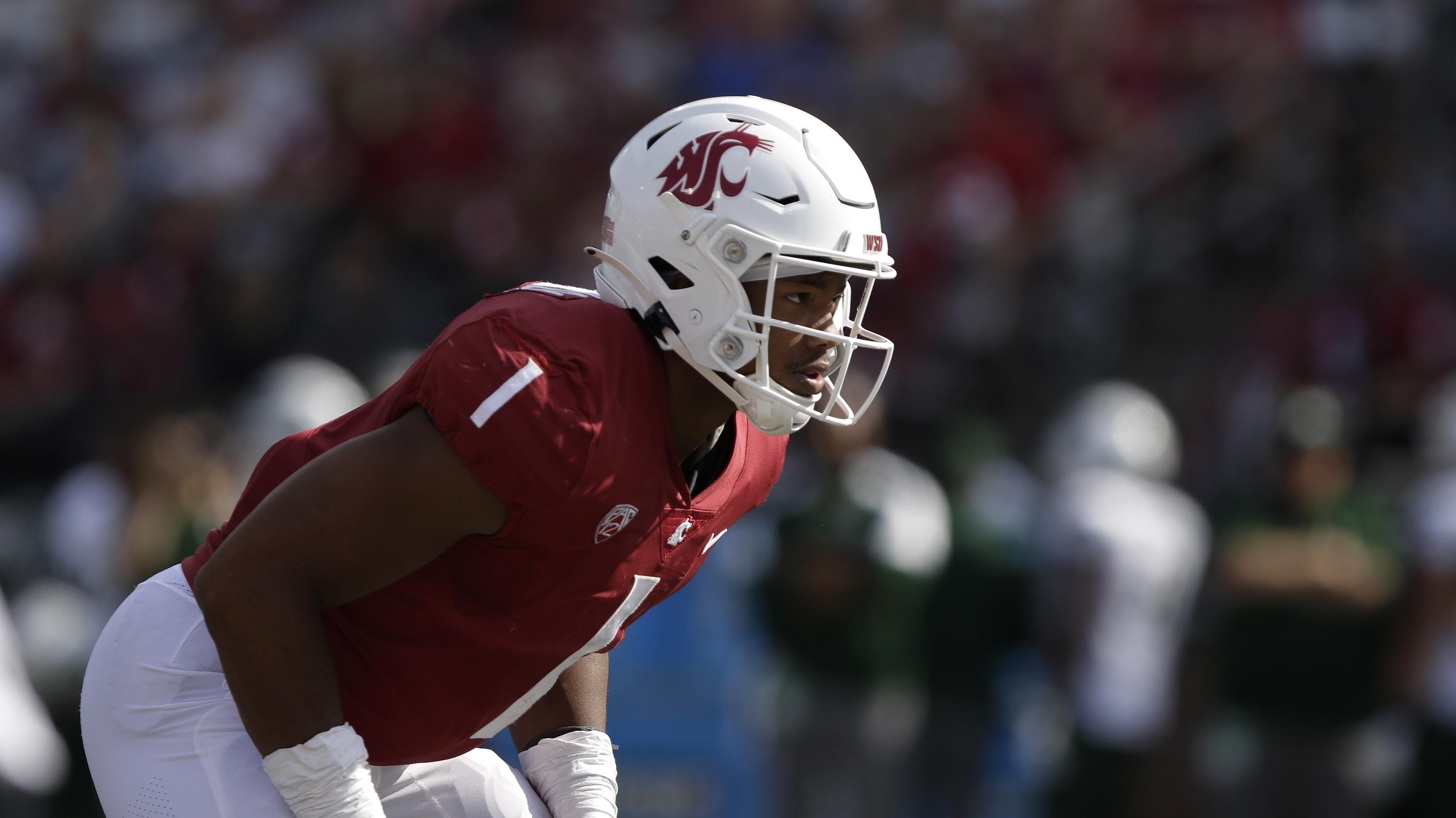 Henley leads Cougars vs No. 15 Oregon to open Pac-12 play | AP News