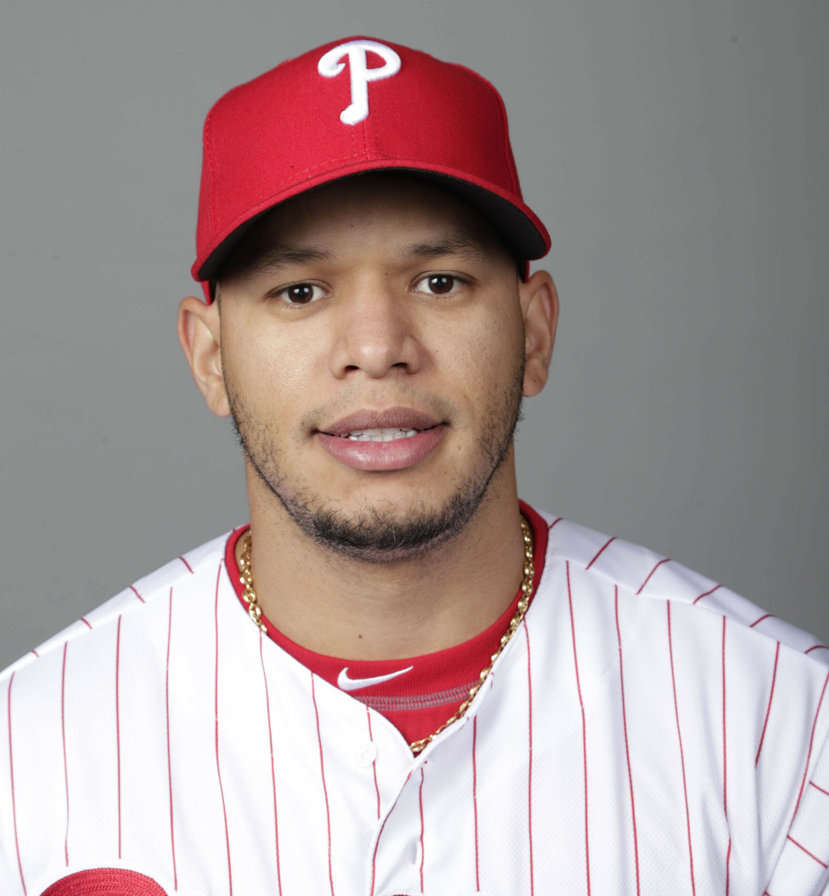 Hernández ganaría bonos hasta por 250.000 dólares con Indios | AP News