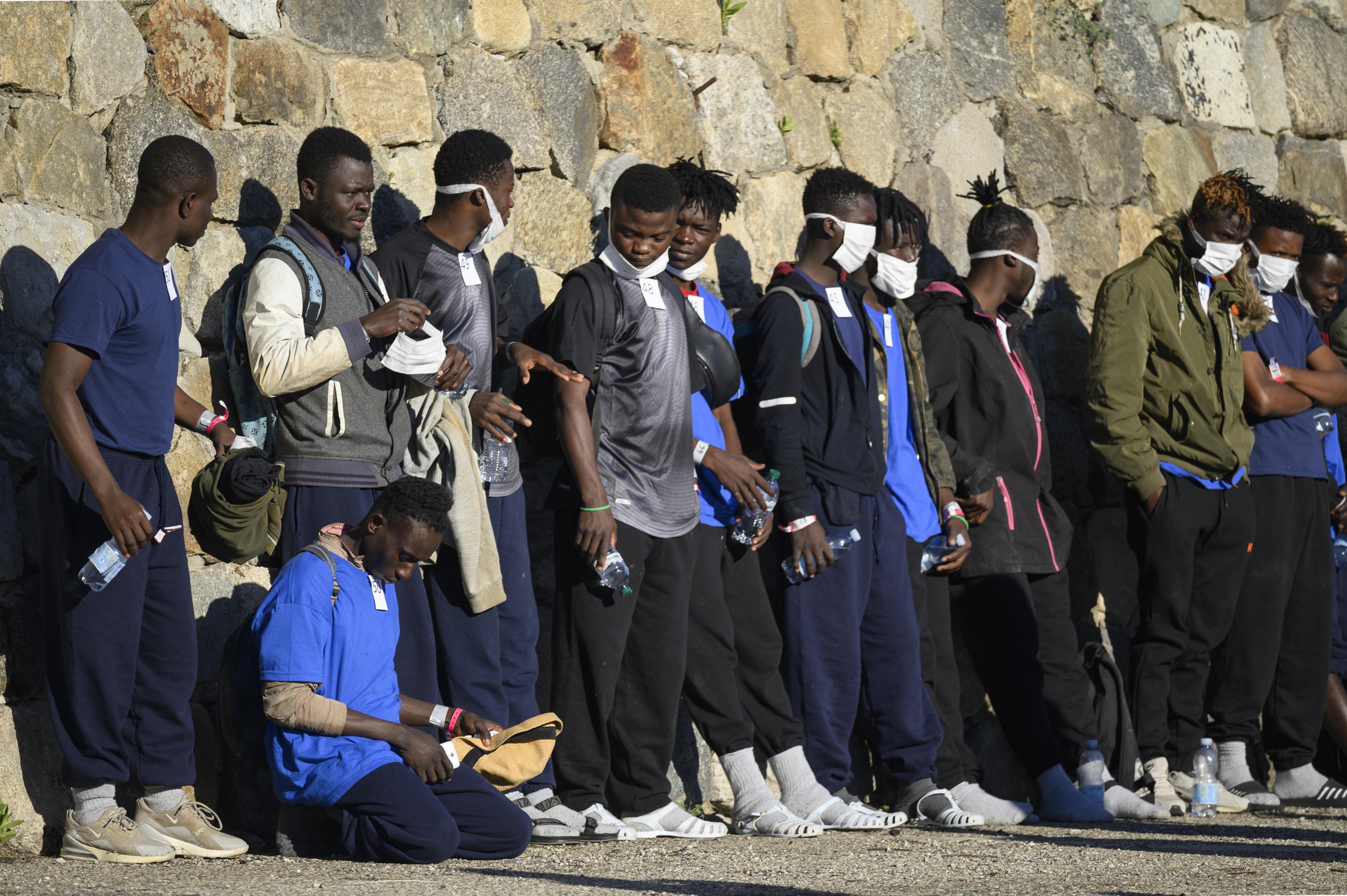 French-Italian fight puts a deal helping migrants in peril | AP News