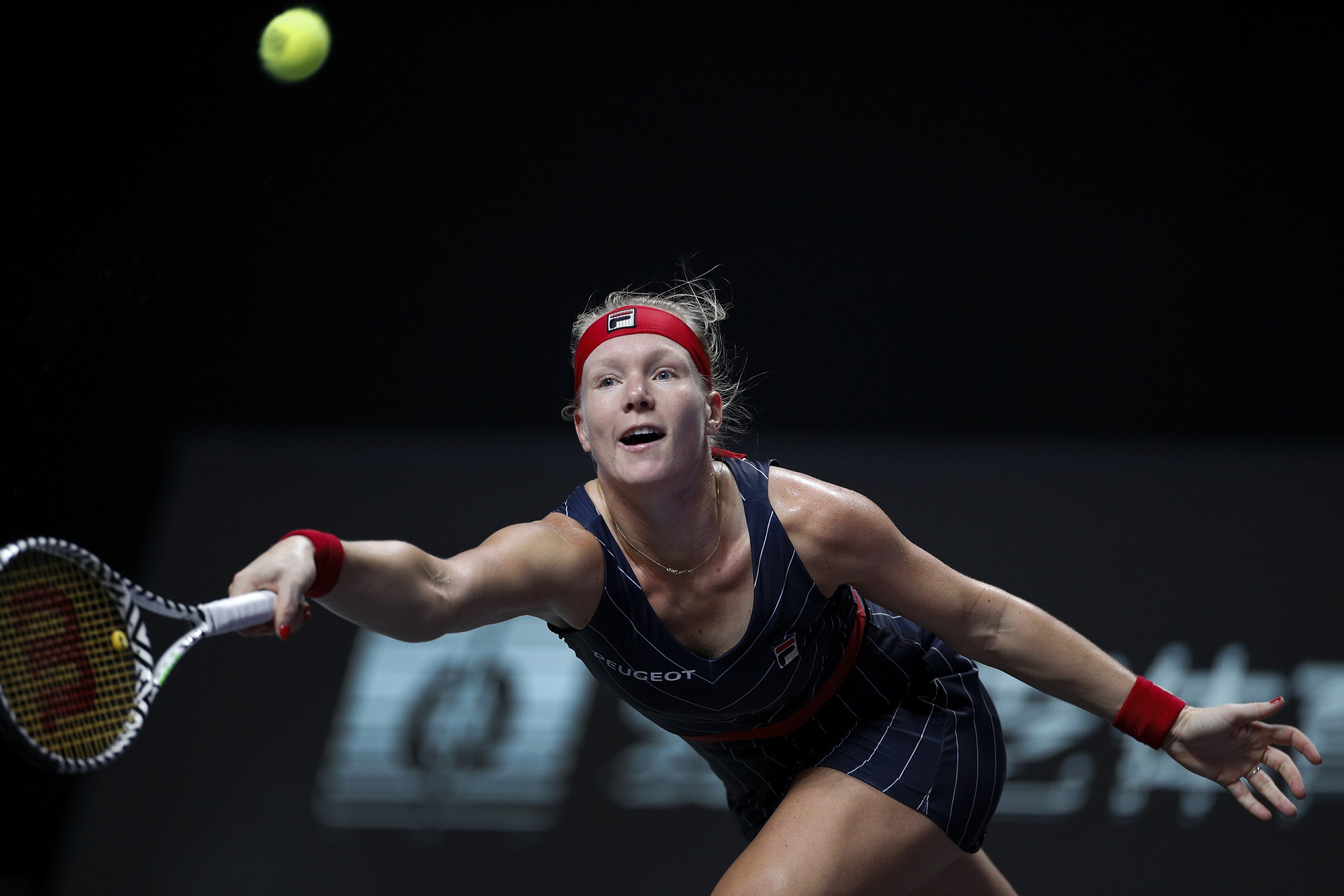 WTA: Barty cae ante suplente Bertens, asegura el número 1 | AP News