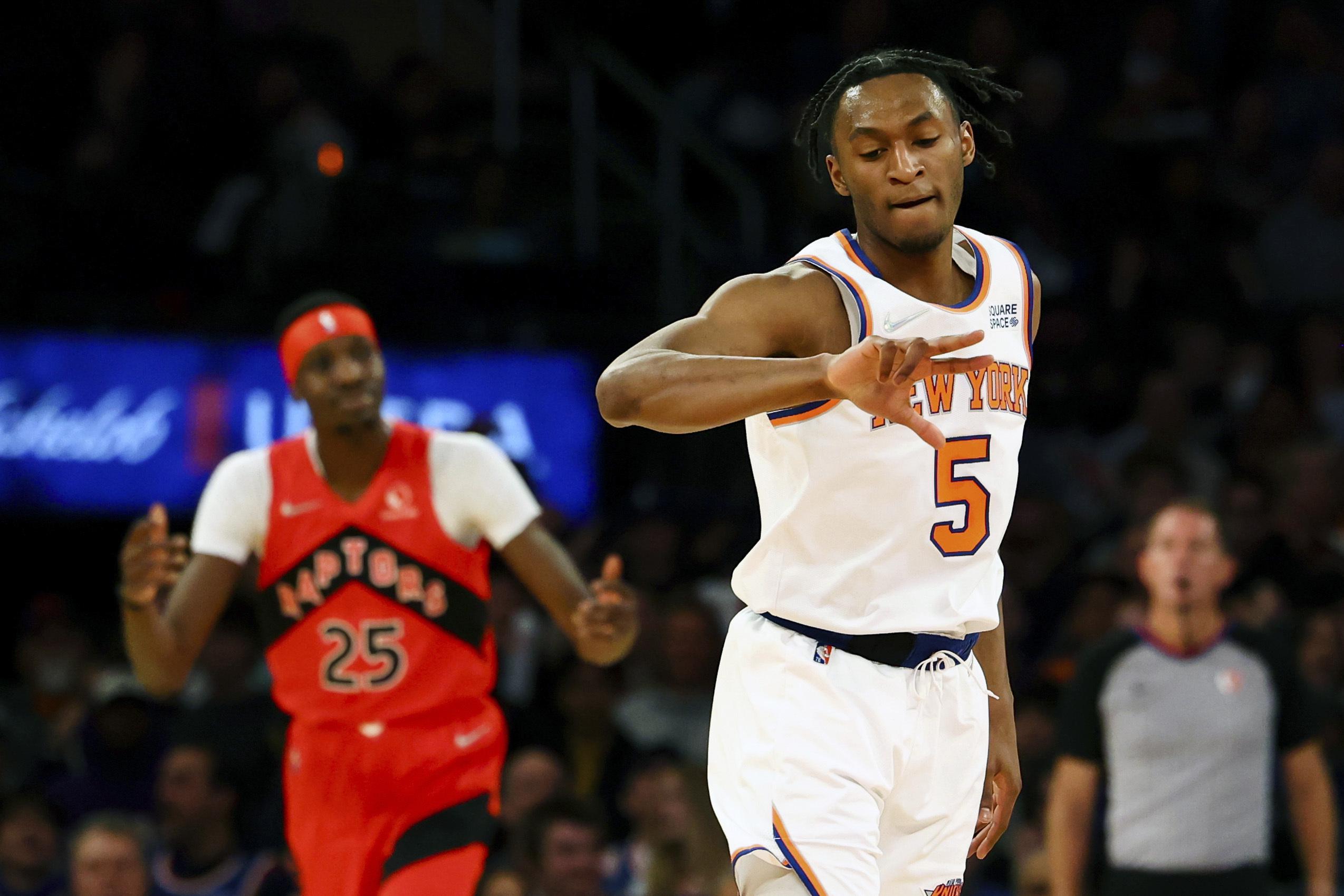 Knicks cierran una decepcionante campaña con triunfo | AP News