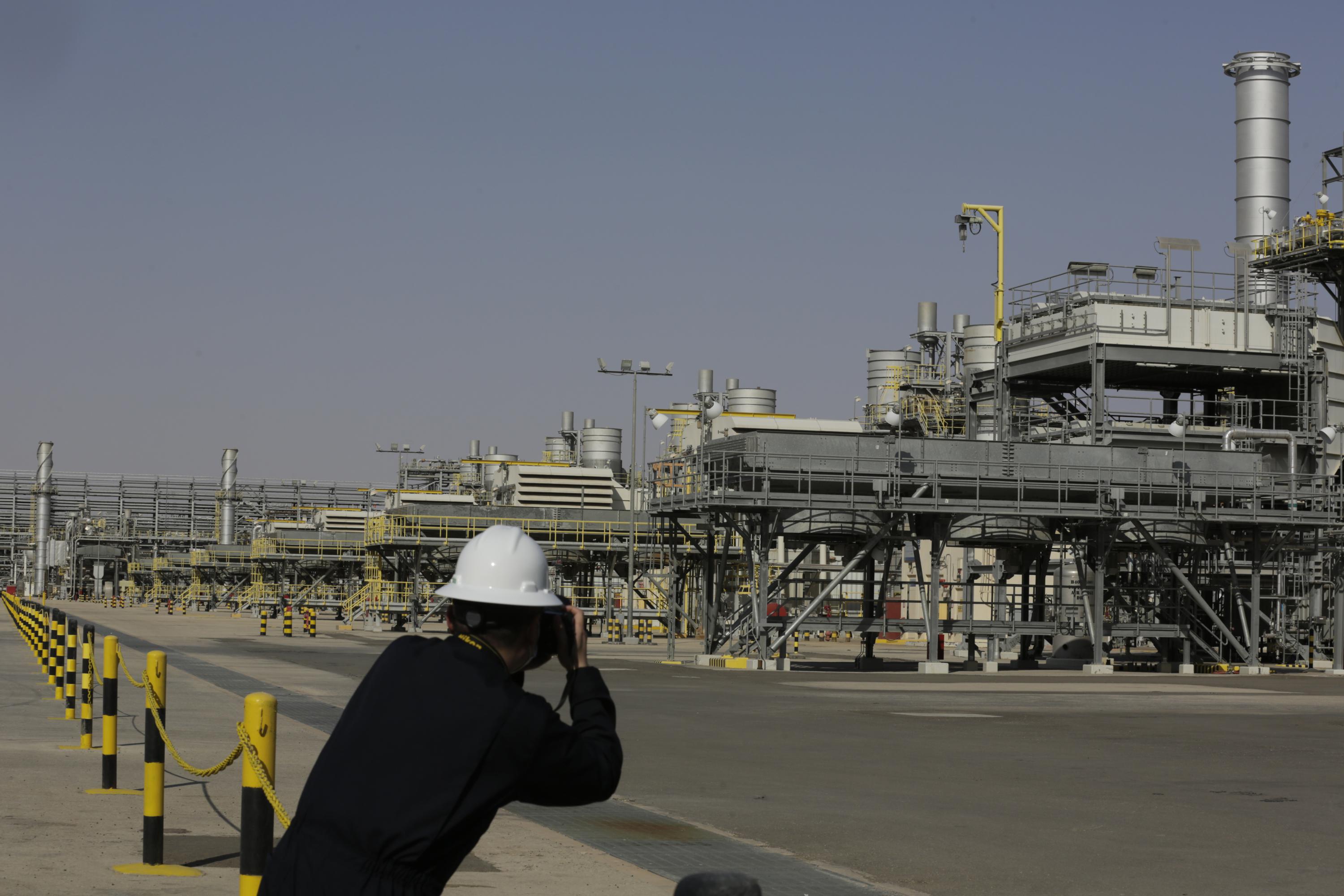 Saudi Arabia says it's not responsible for high oil prices | AP News