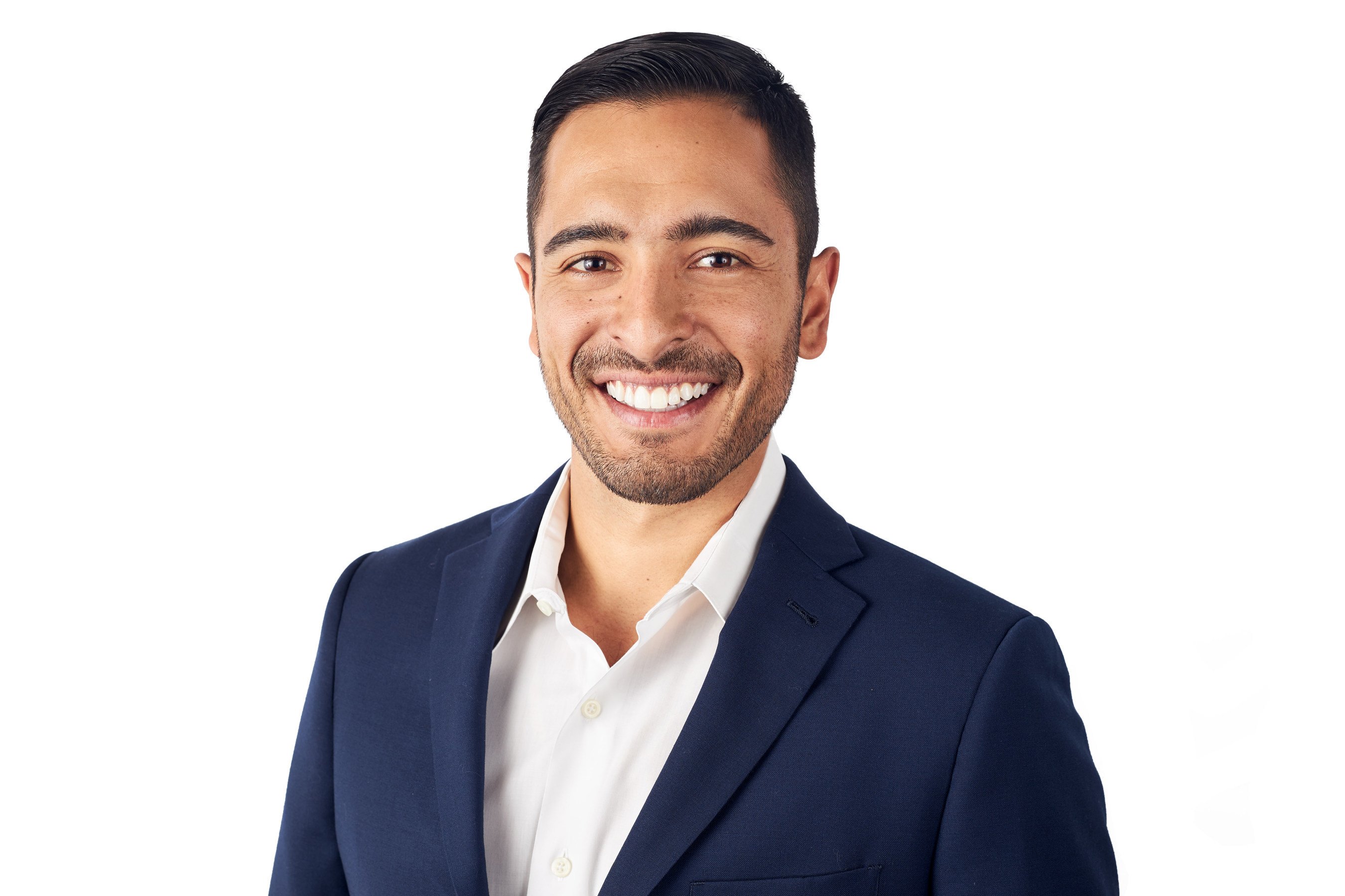 Raymond Fuentes Joins Newfront Insurance's Rapidly Growing Producer ...