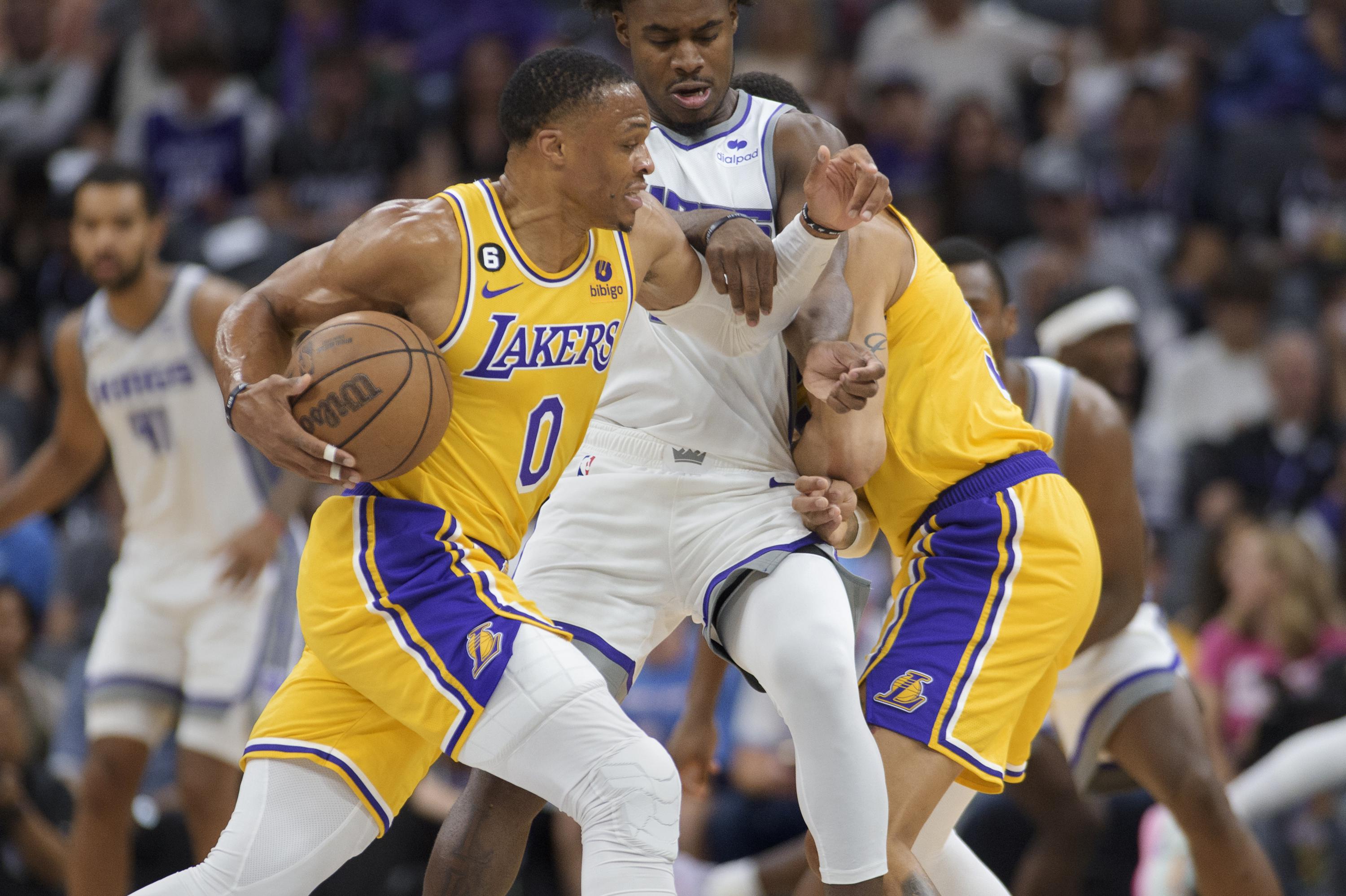 Westbrook injures hamstring in Lakers' preseason finale | AP News