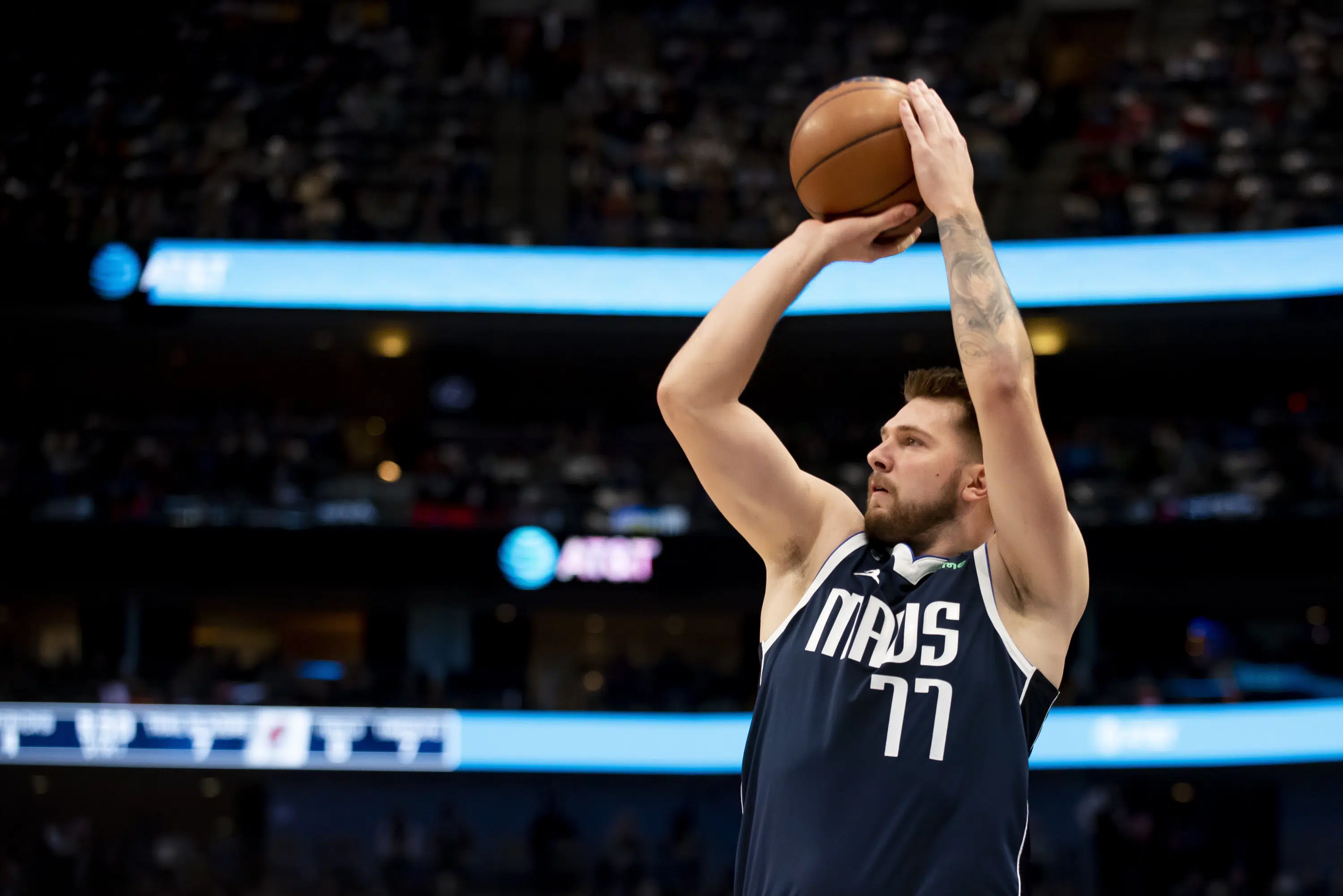 Analysis: Fitting that Dirk will be celebrated on Christmas ...