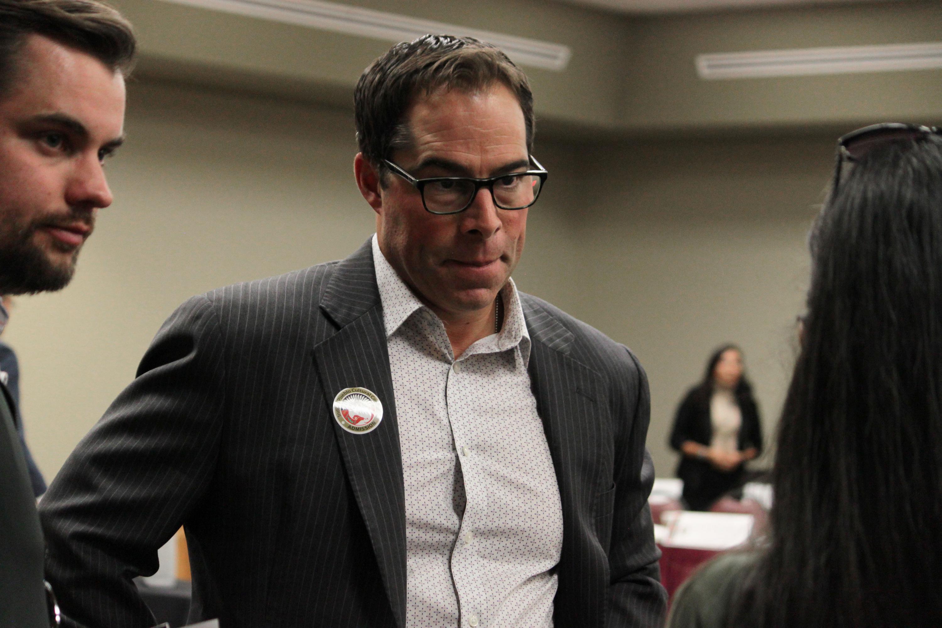 Crime opens political lane for GOP in Democratic New Mexico | AP News