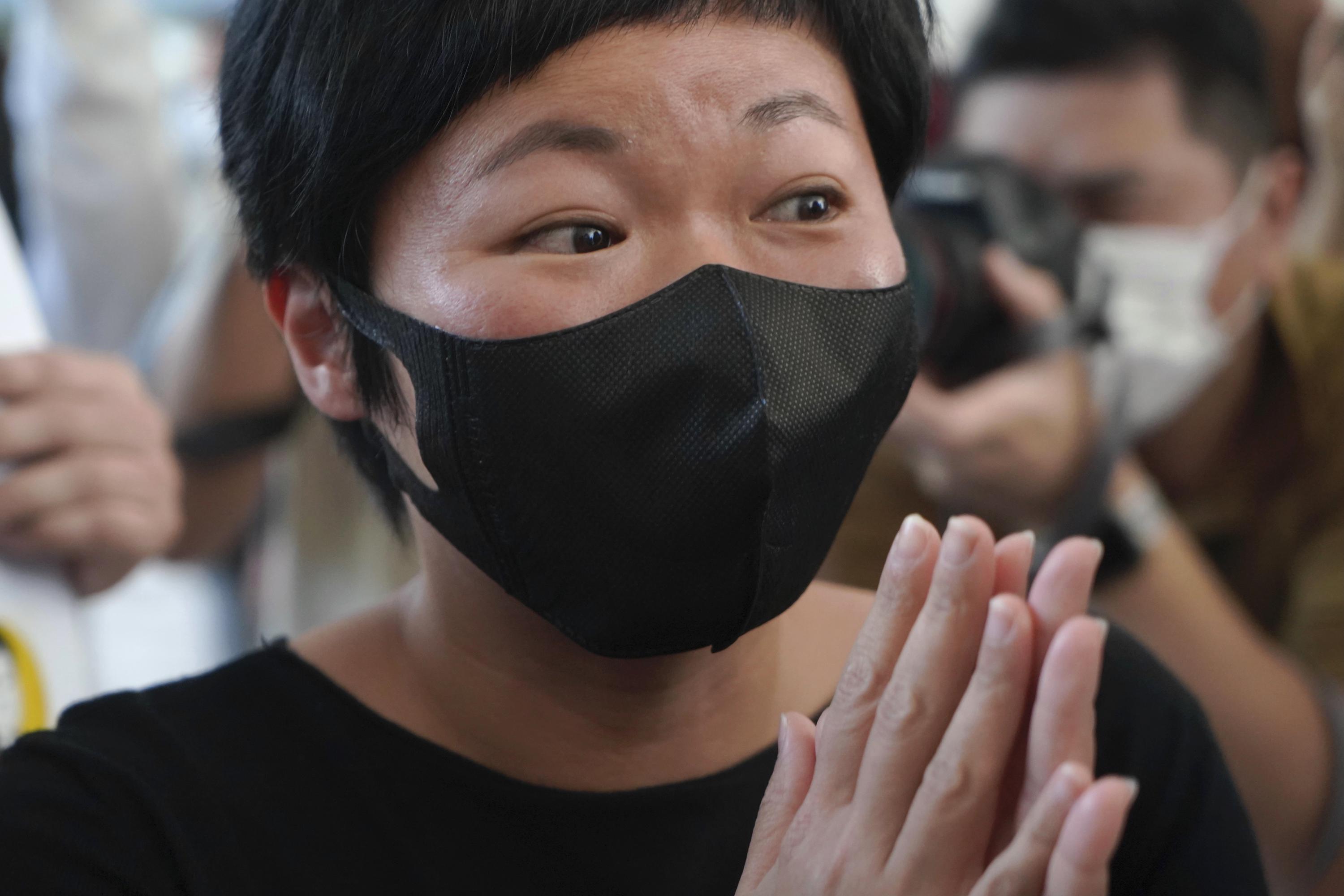 Hong Kong journalist convicted for accessing public records | AP News