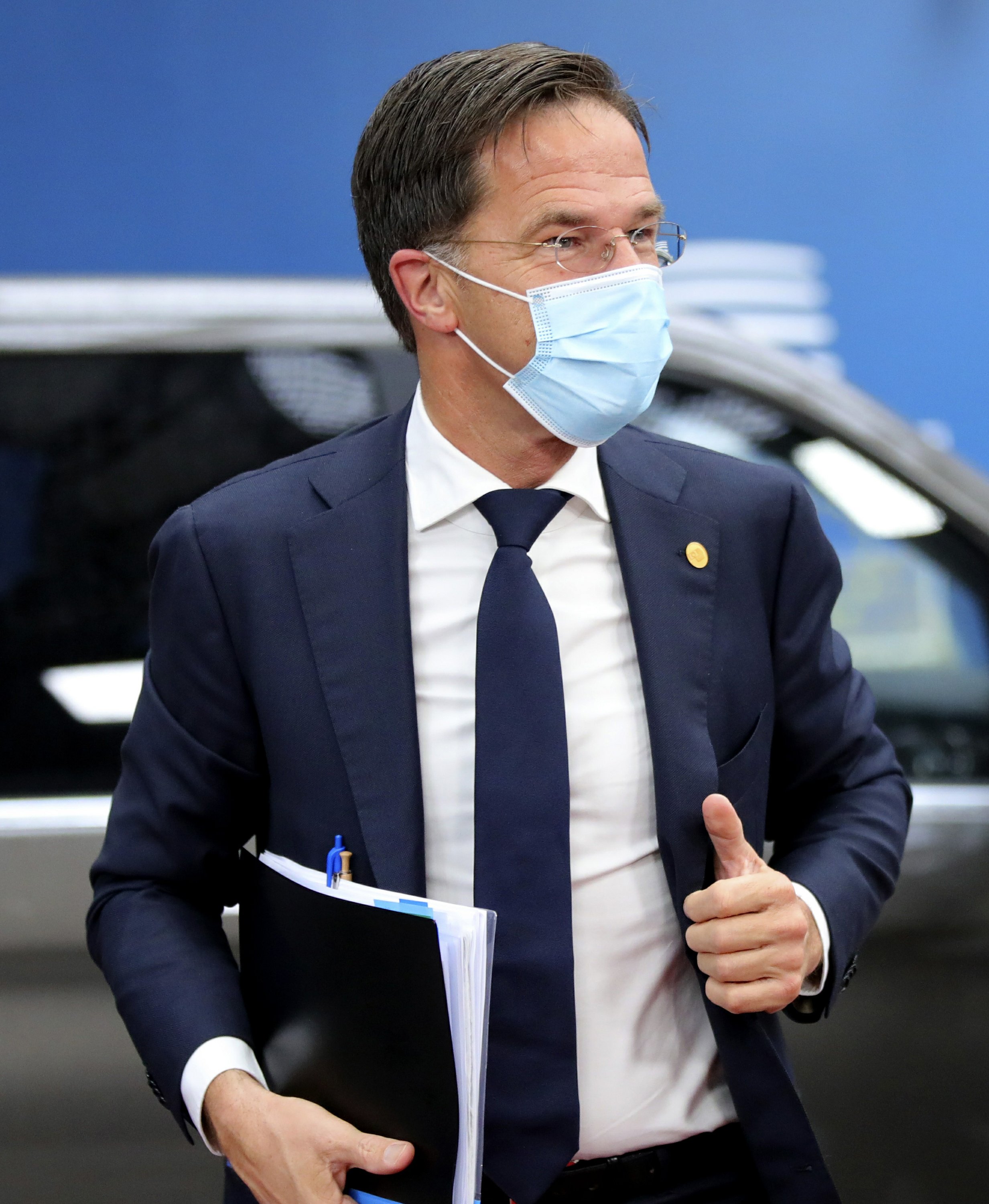 Dutch prime minister extends his country's pandemic lockdown | AP News