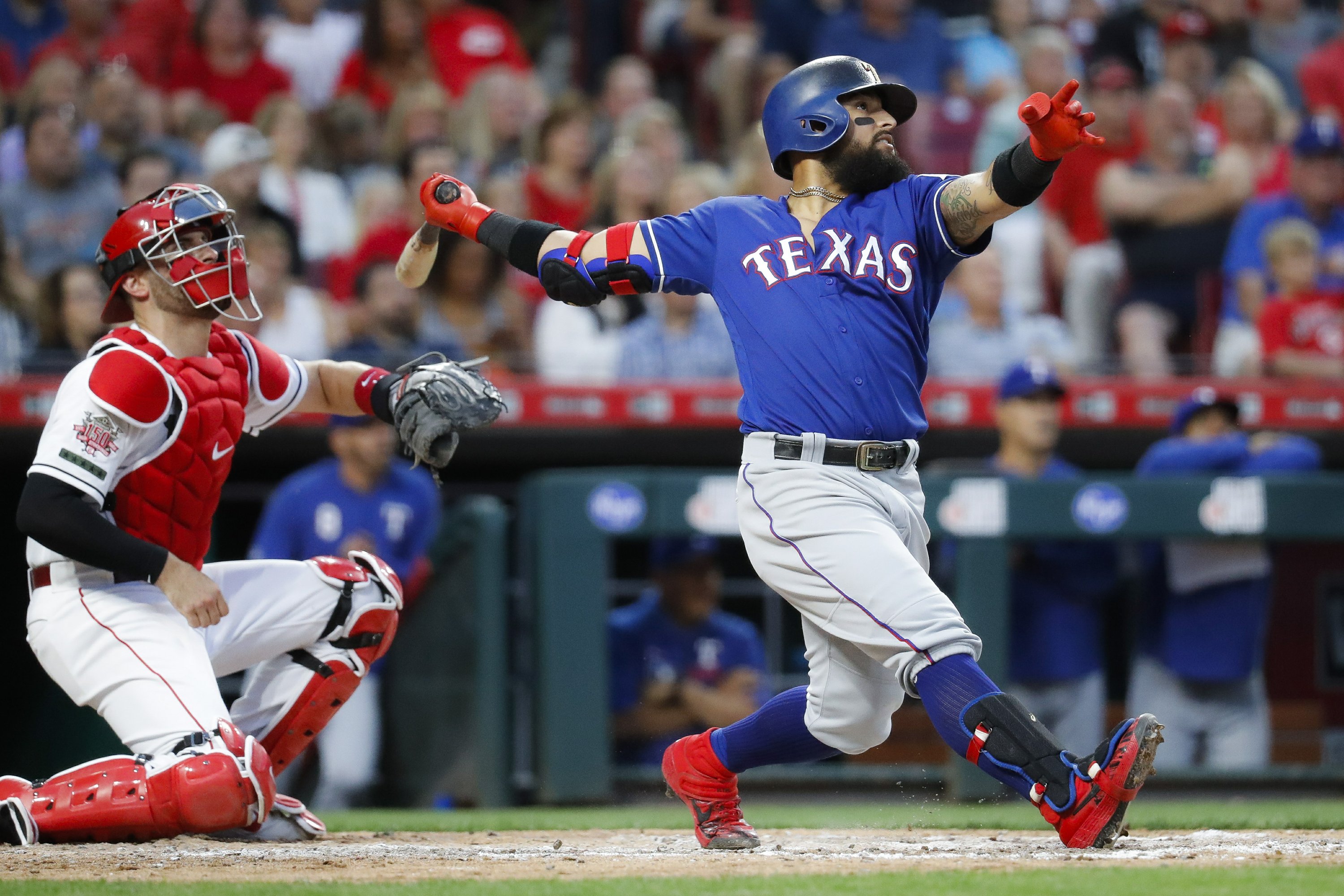 Odor conecta grand slam y Rangers derrota 7-1 a Rojos | AP News