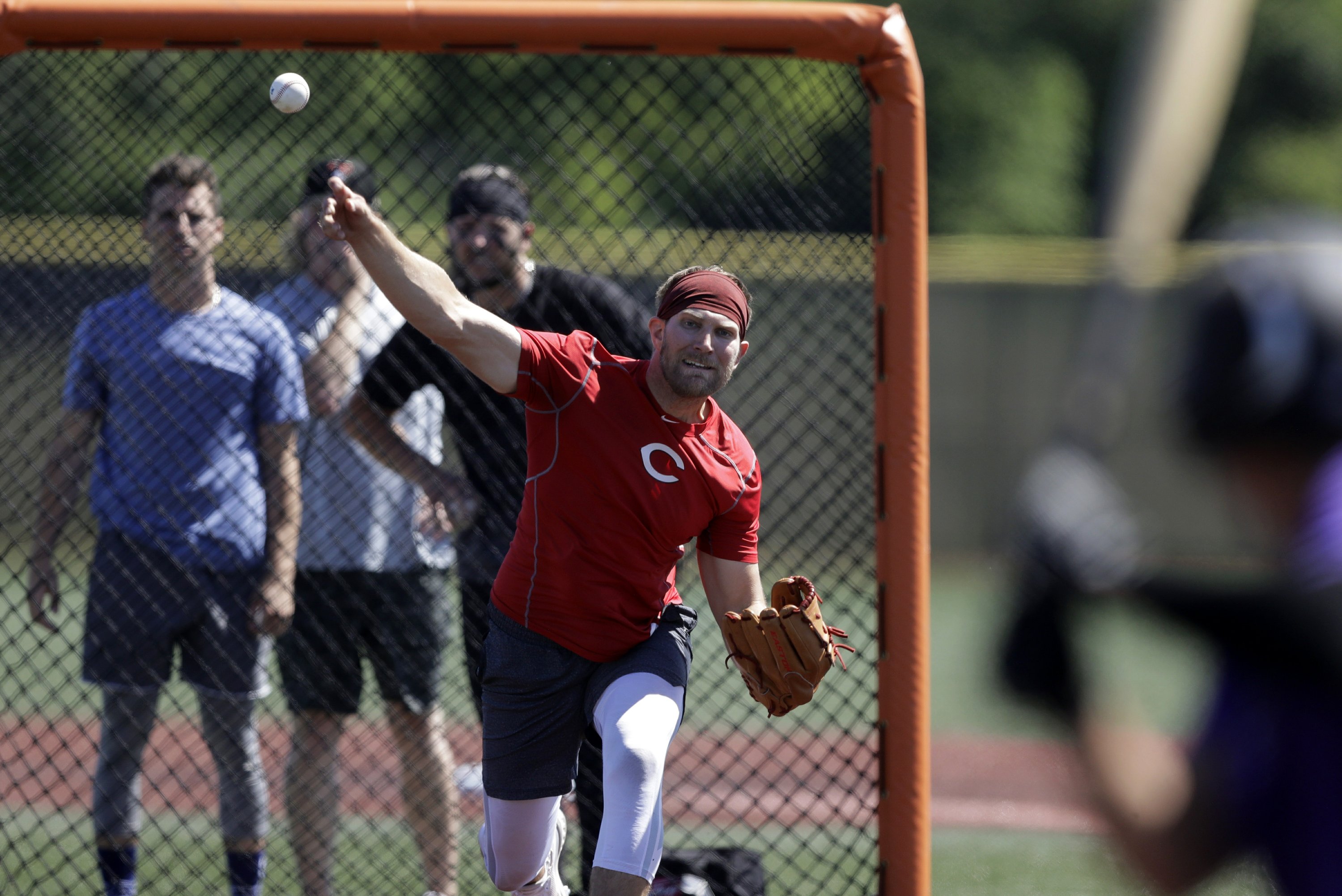 MLB offers players 80% of prorated salaries, 72-game season | AP News