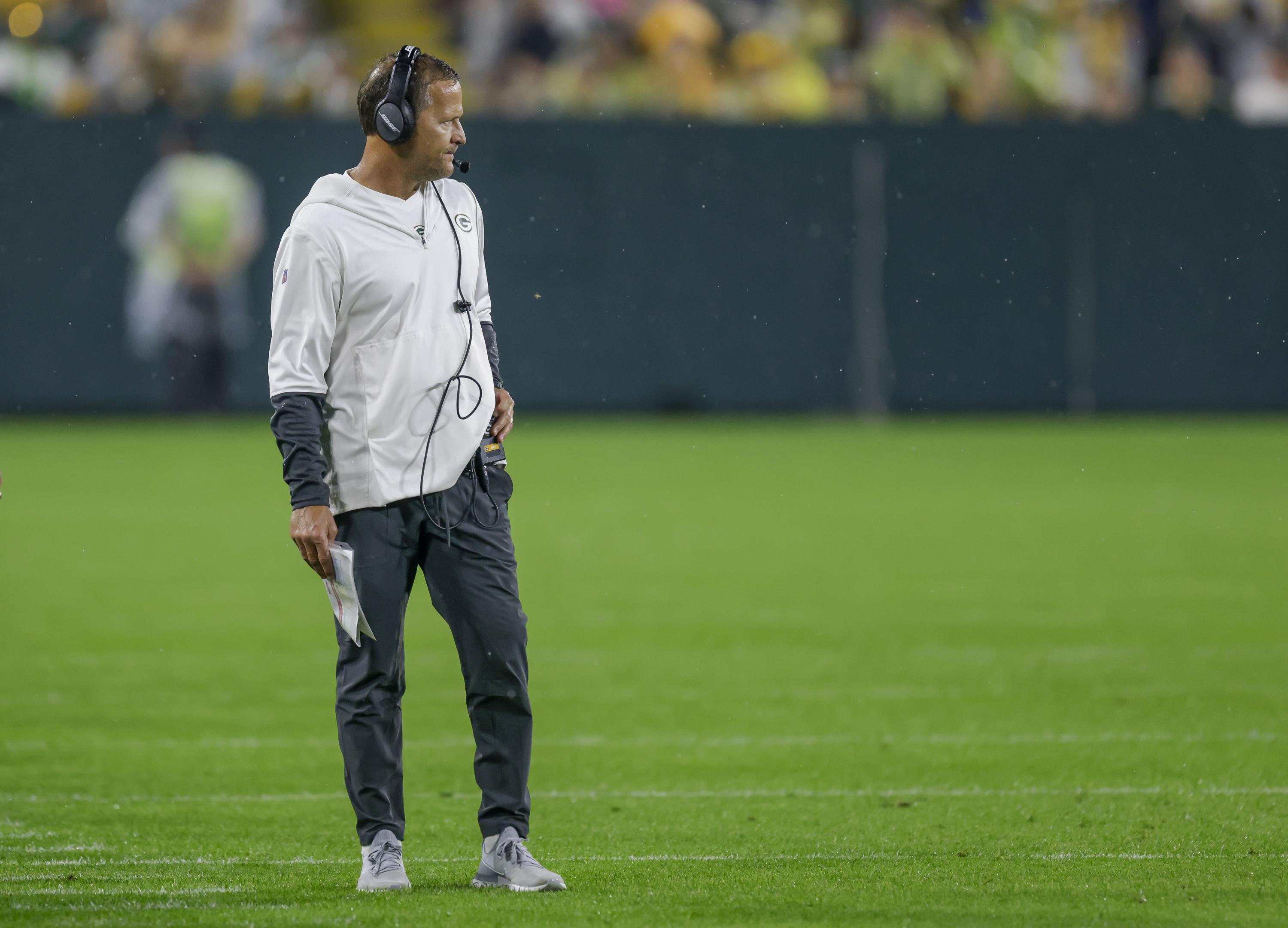 New coordinator Barry gives energy boost to Packers' defense | AP News