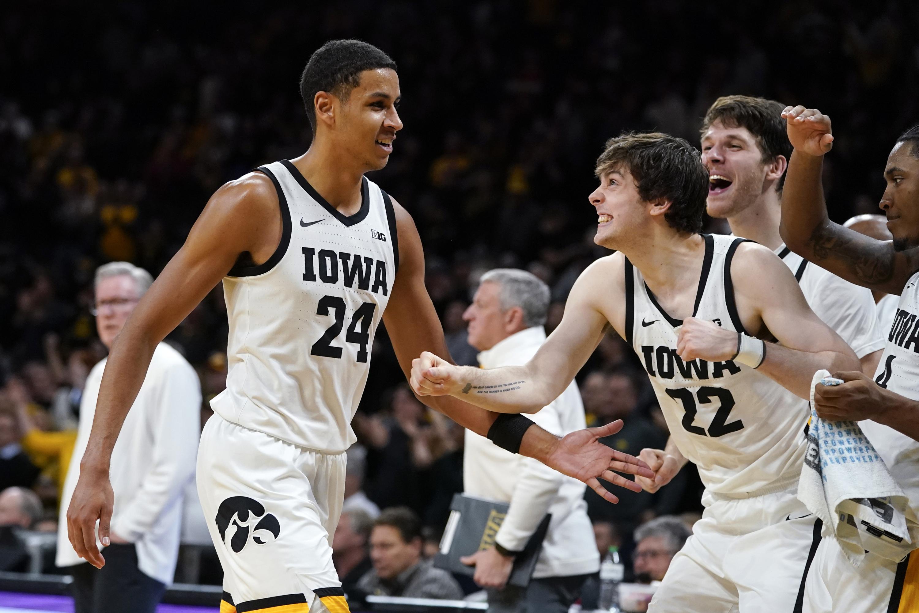 Kris Murray has career night to lead Iowa over Indiana 83-74 | AP News