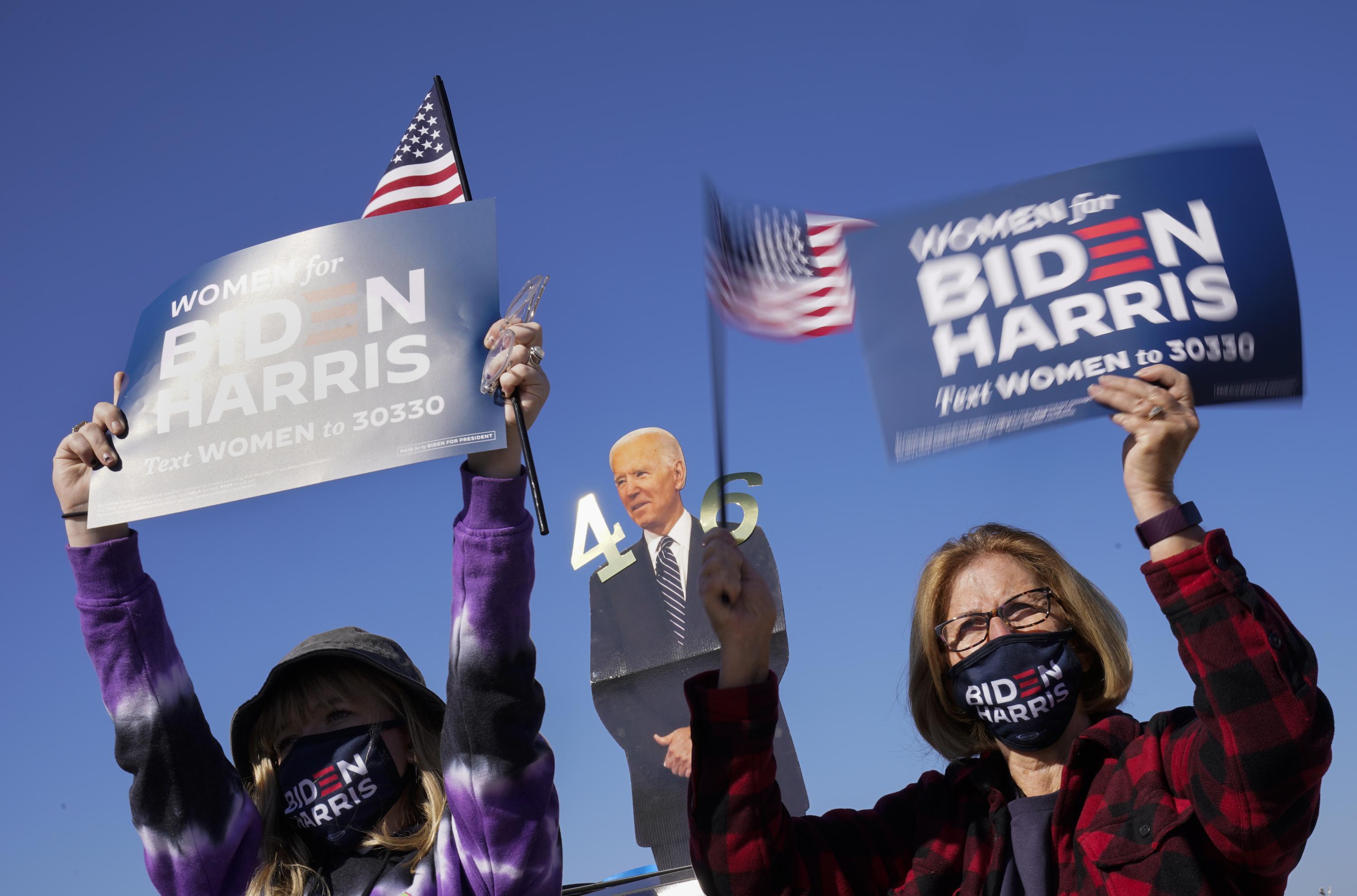 AP PHOTOS: Race enters final weekend before Election Day | AP News