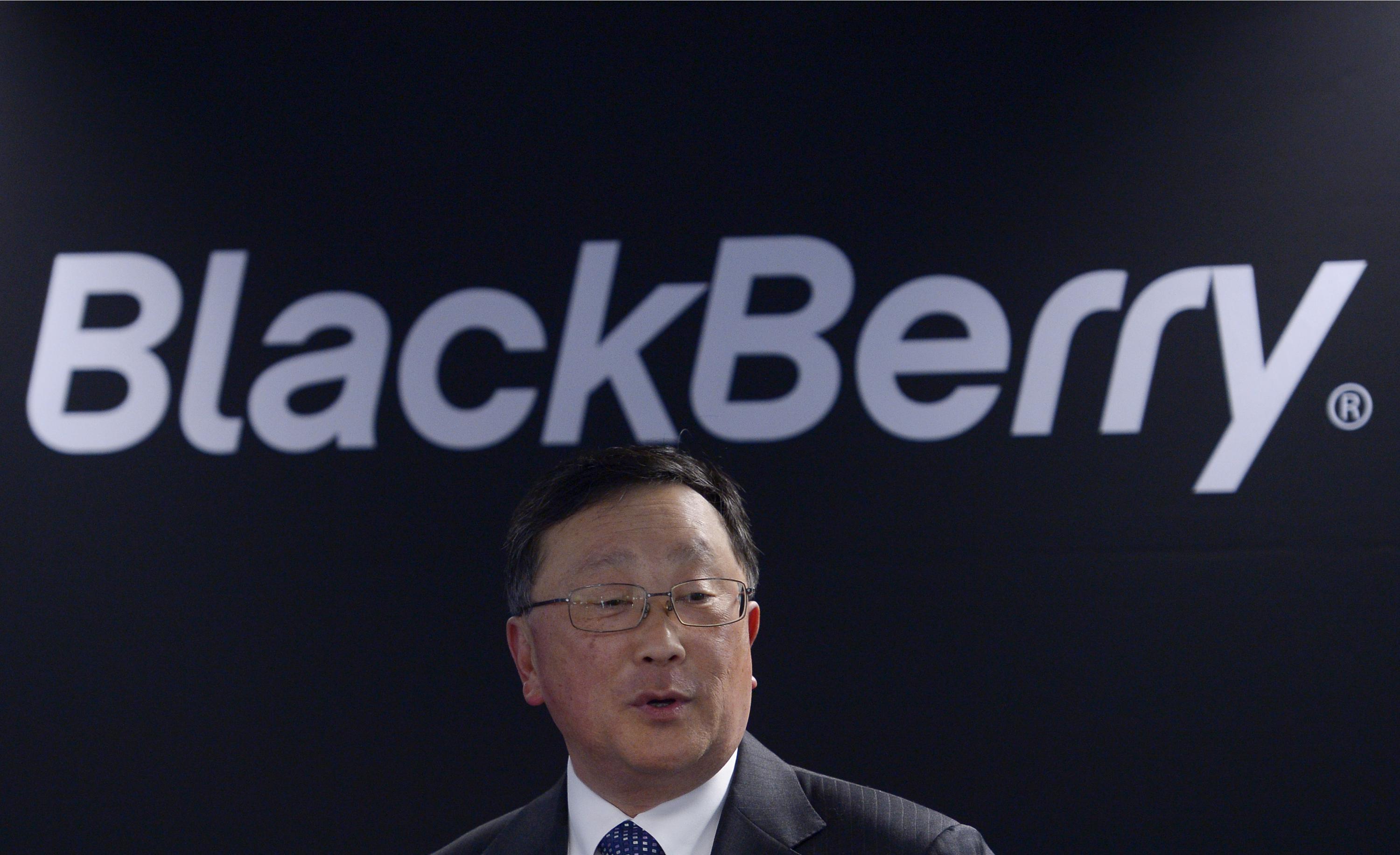 BlackBerry offers new phones but turns focus to software | AP News