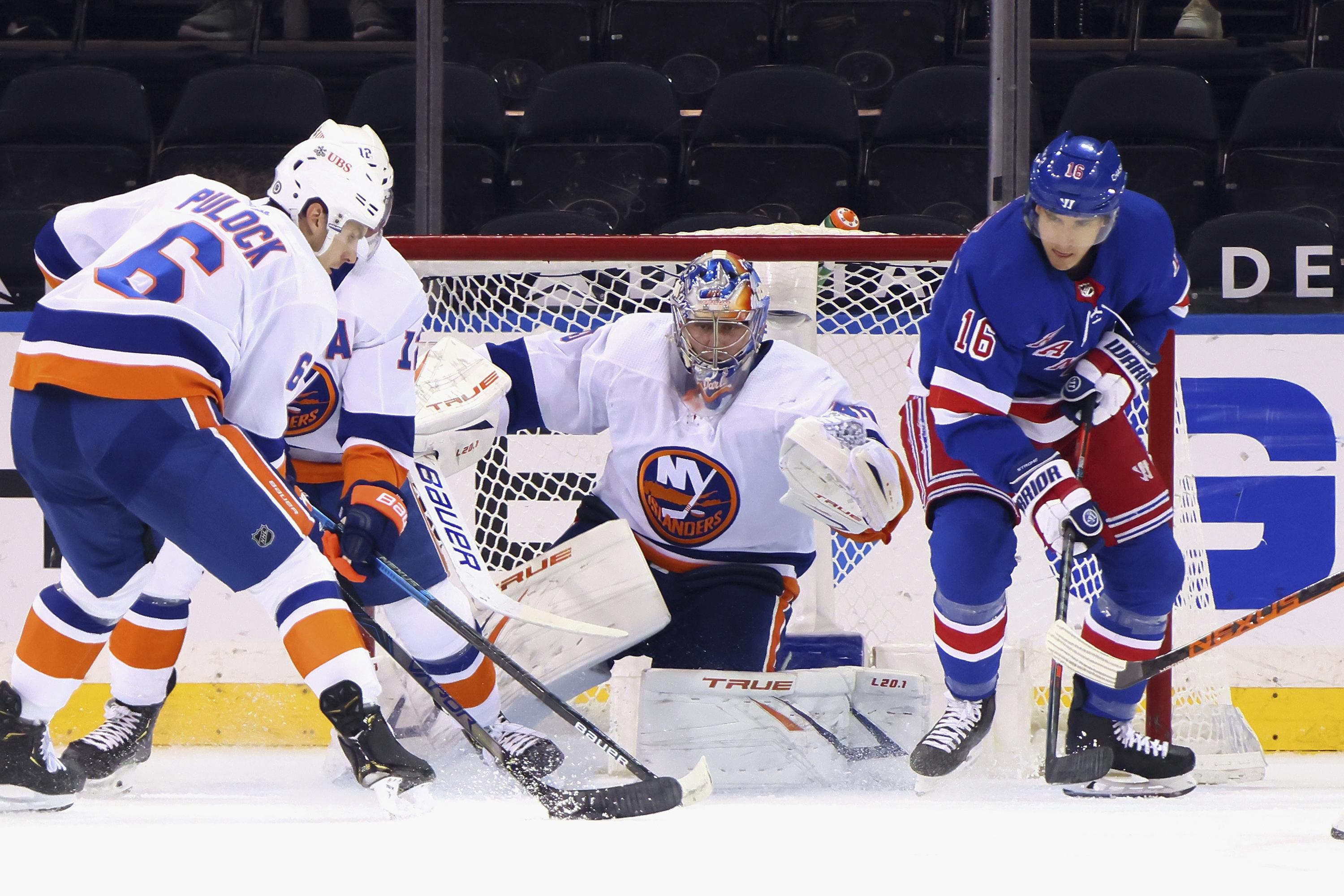 Varlamov gets 3rd shutout vs. Rangers in Islanders' 4-0 win | AP News