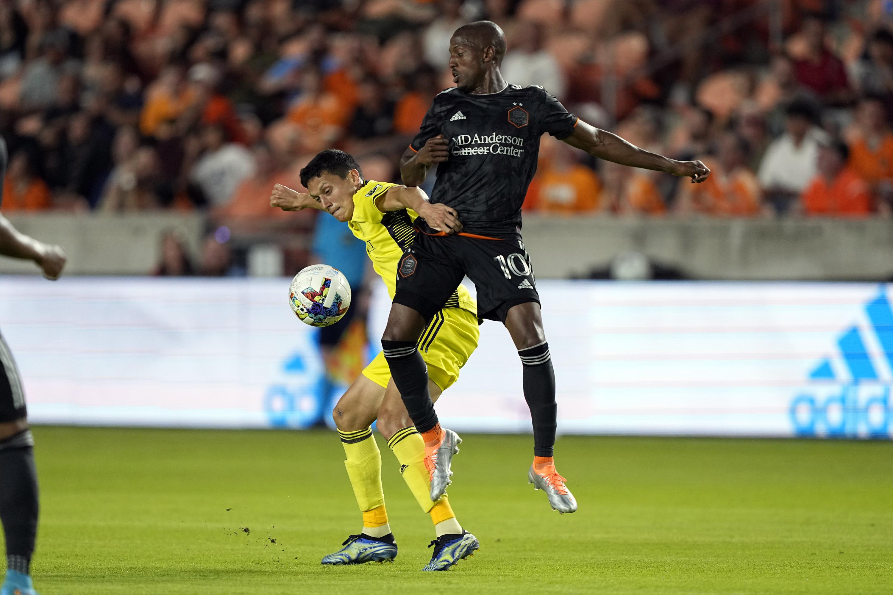 Houston ends 3-game skid with 2-0 victory over Nashville | AP News