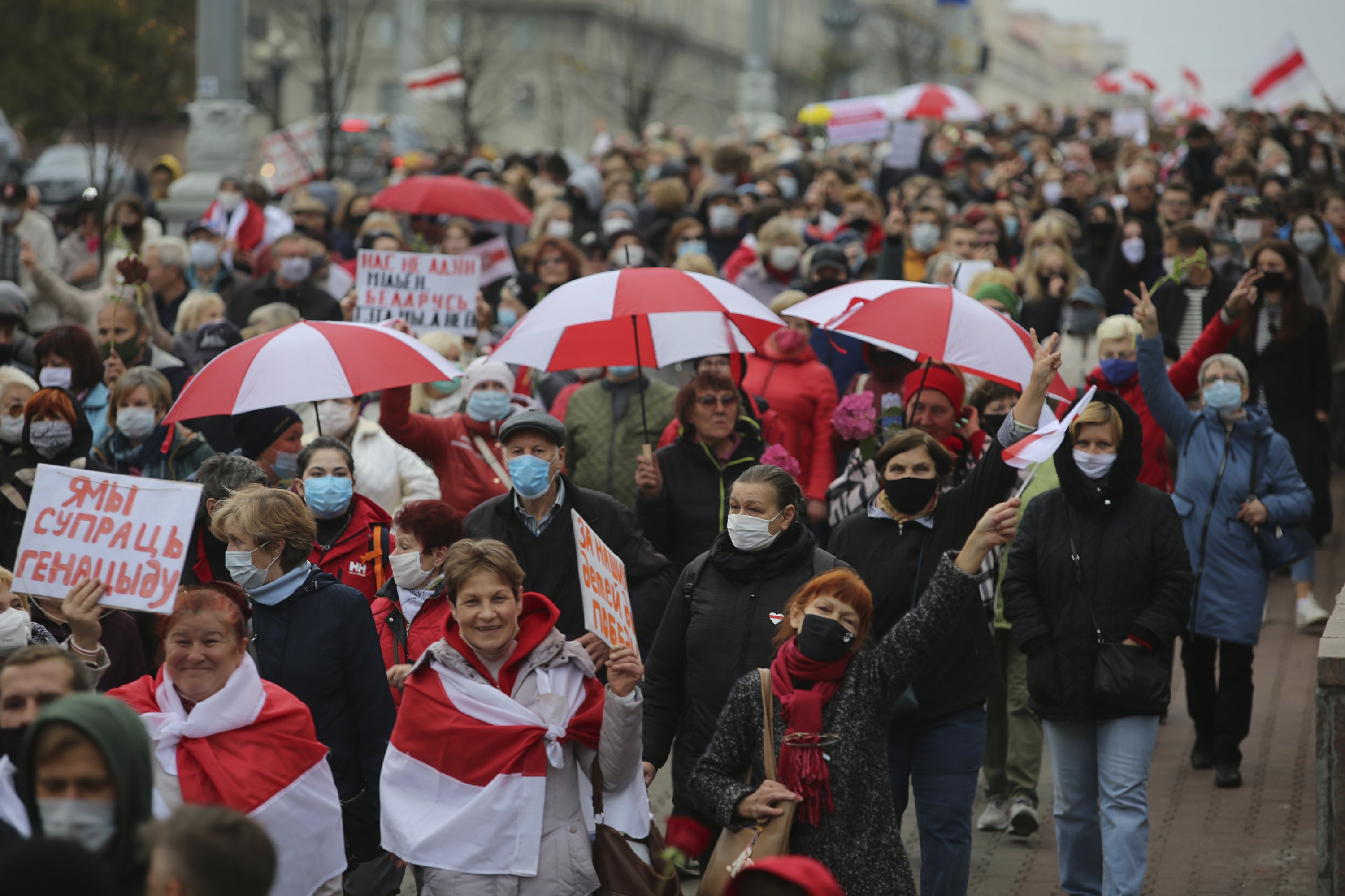 UN investigator says Belarus must stop repressing its people | AP News