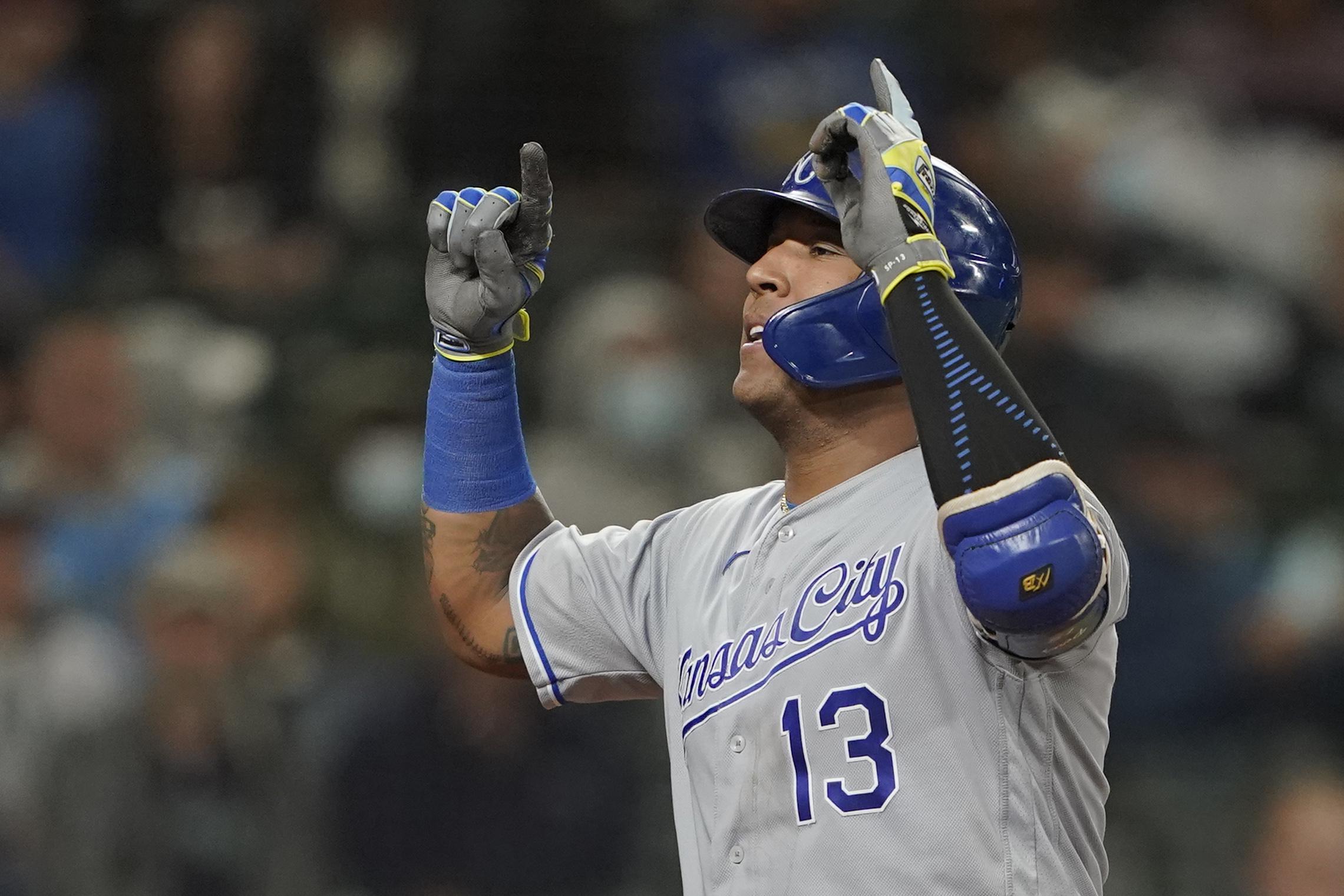 Perez hits 5th HR of road trip, Royals drop Mariners 6-4 | AP News