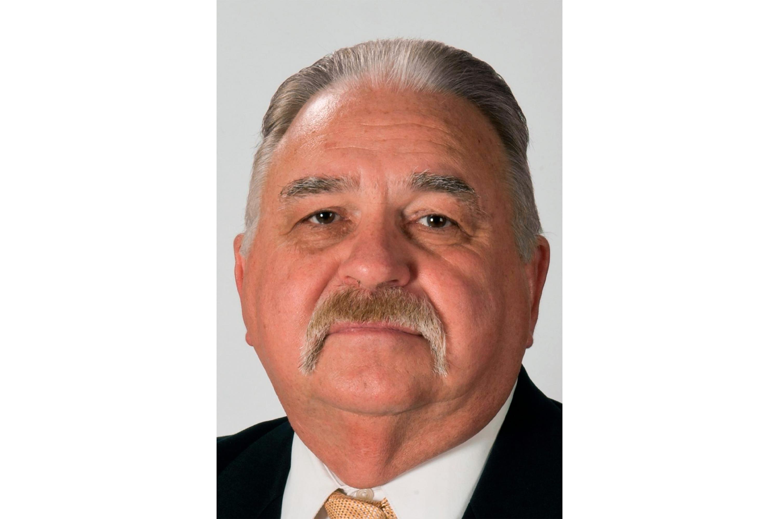 Judge orders ex-Kansas cop released for jail pending trial | AP News