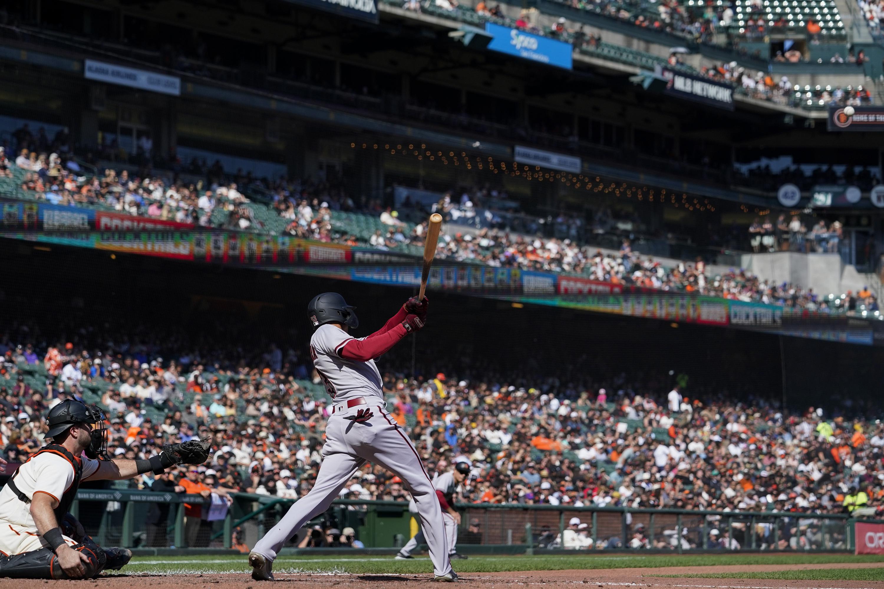 Gigantes caen ante Diamondbacks y están oficialmente fuera | AP News Gigantes caen ante Diamondbacks y están oficialmente fuera | AP News