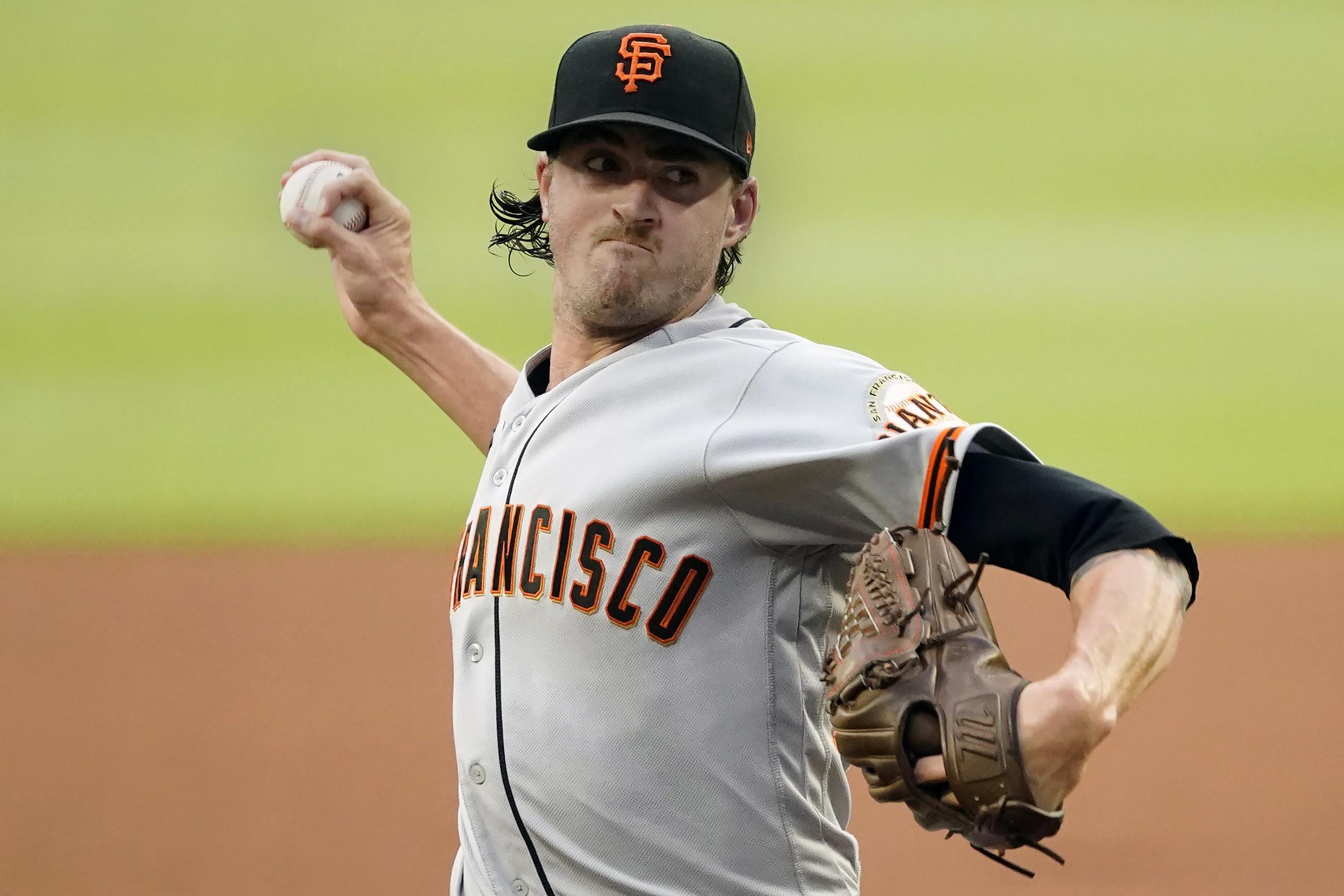AP source: Blue Jays reach deal with pitcher Kevin Gausman | AP News