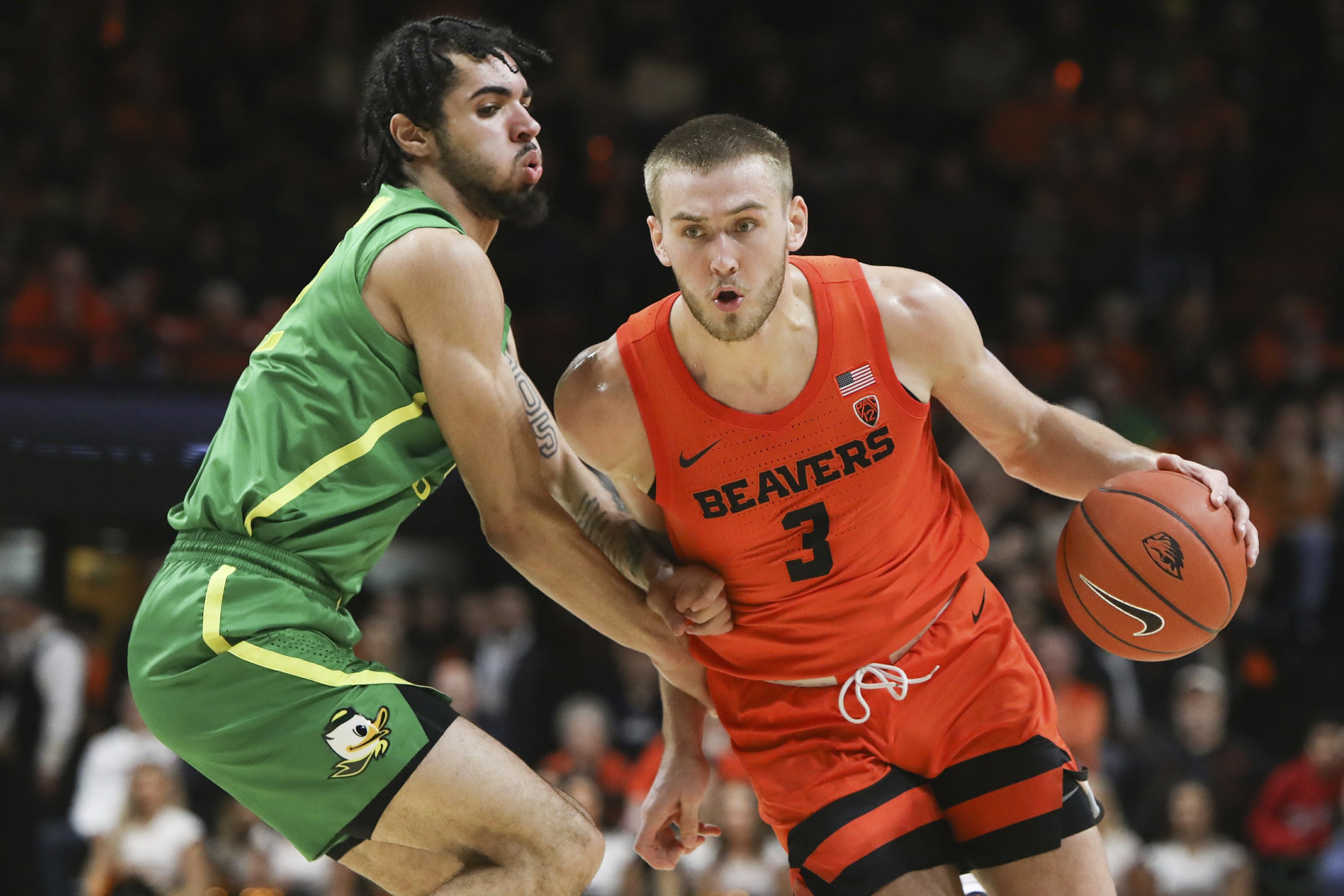 Oregon State rallies to beat No. 14 Oregon 63-53 | AP News